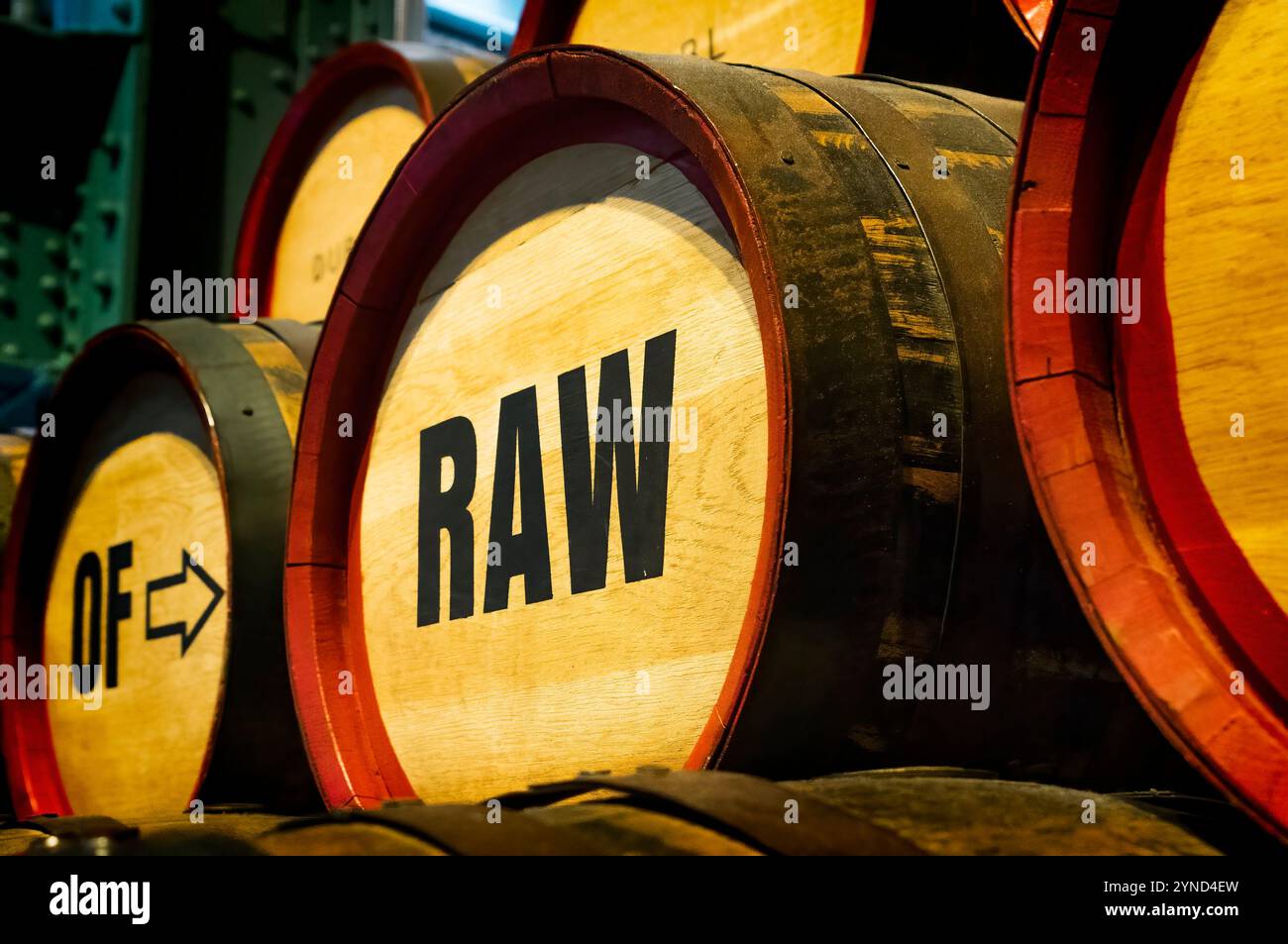 Beer wooden barrel ireland hi-res stock photography and images - Alamy