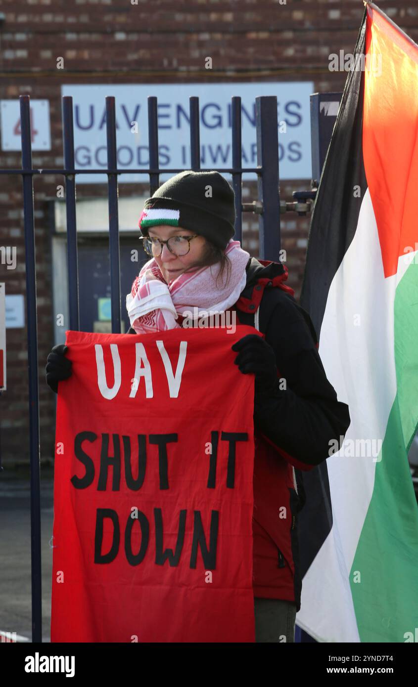 Shut down elbit hi-res stock photography and images - Alamy