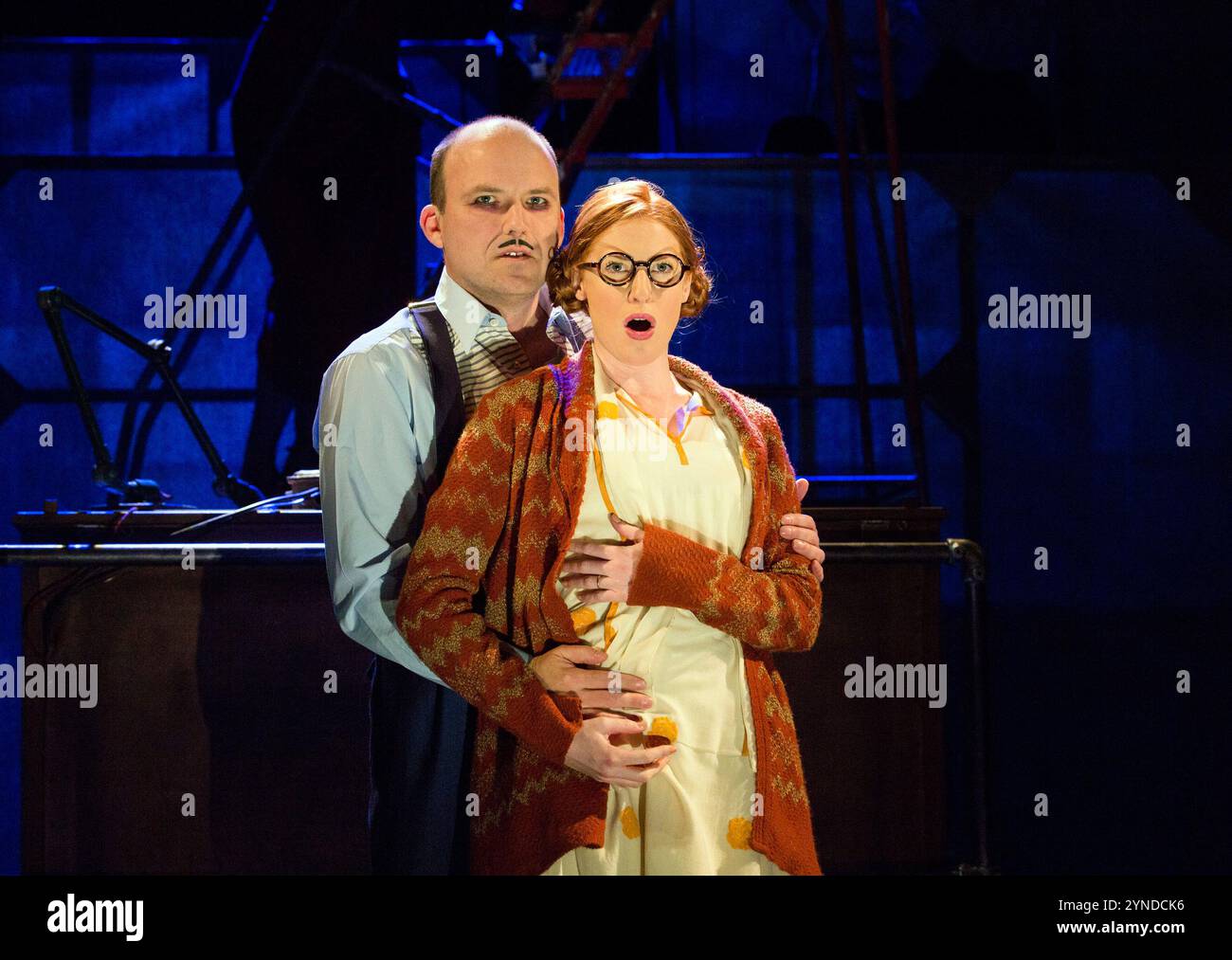 Threepenny opera hi-res stock photography and images - Alamy