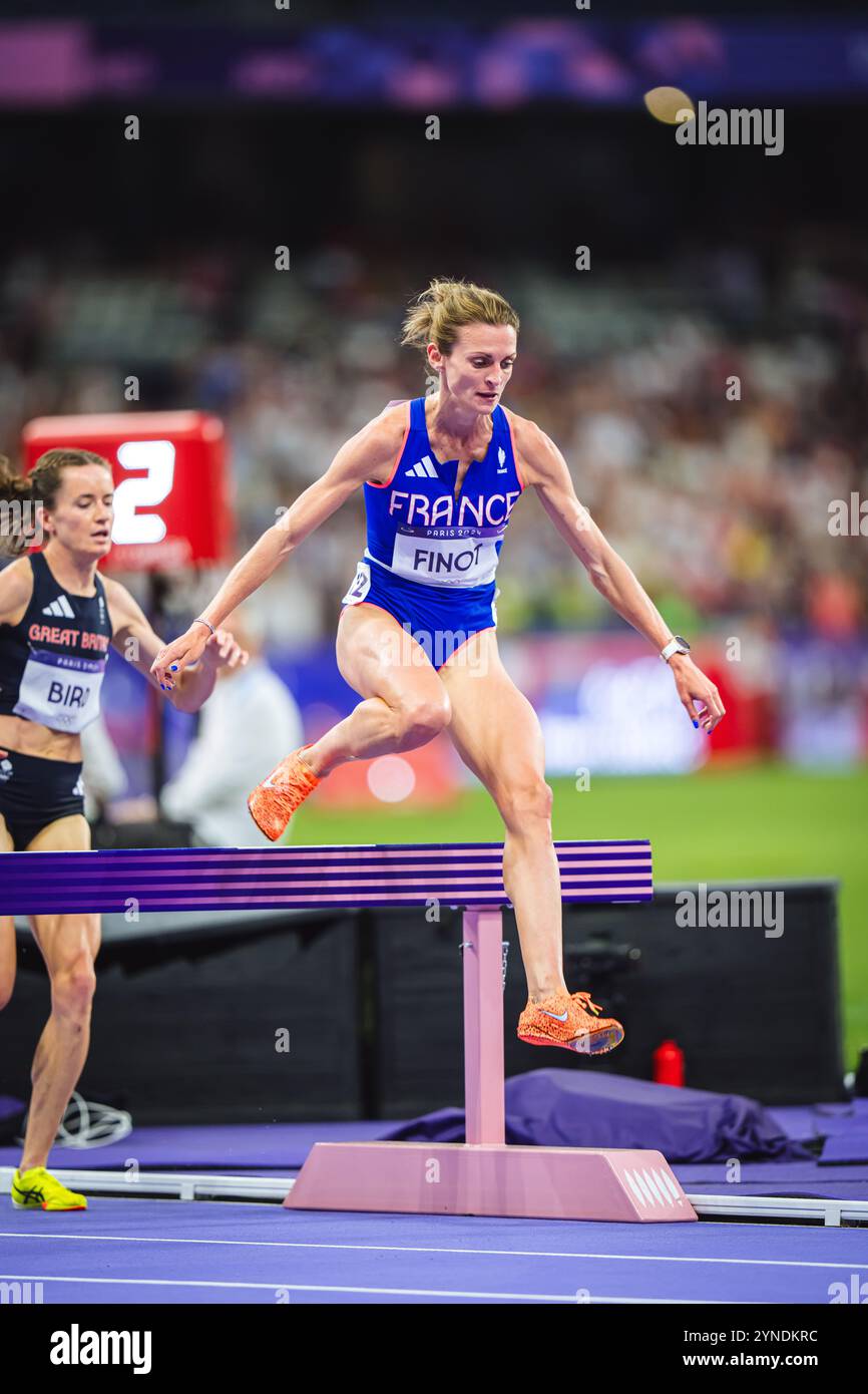 Alice Finot participating in the 3000 metres steeplechase at the Paris ...