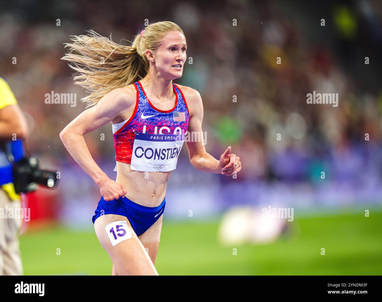 Valerie Constien participating in the 3000 metres steeplechase at the ...