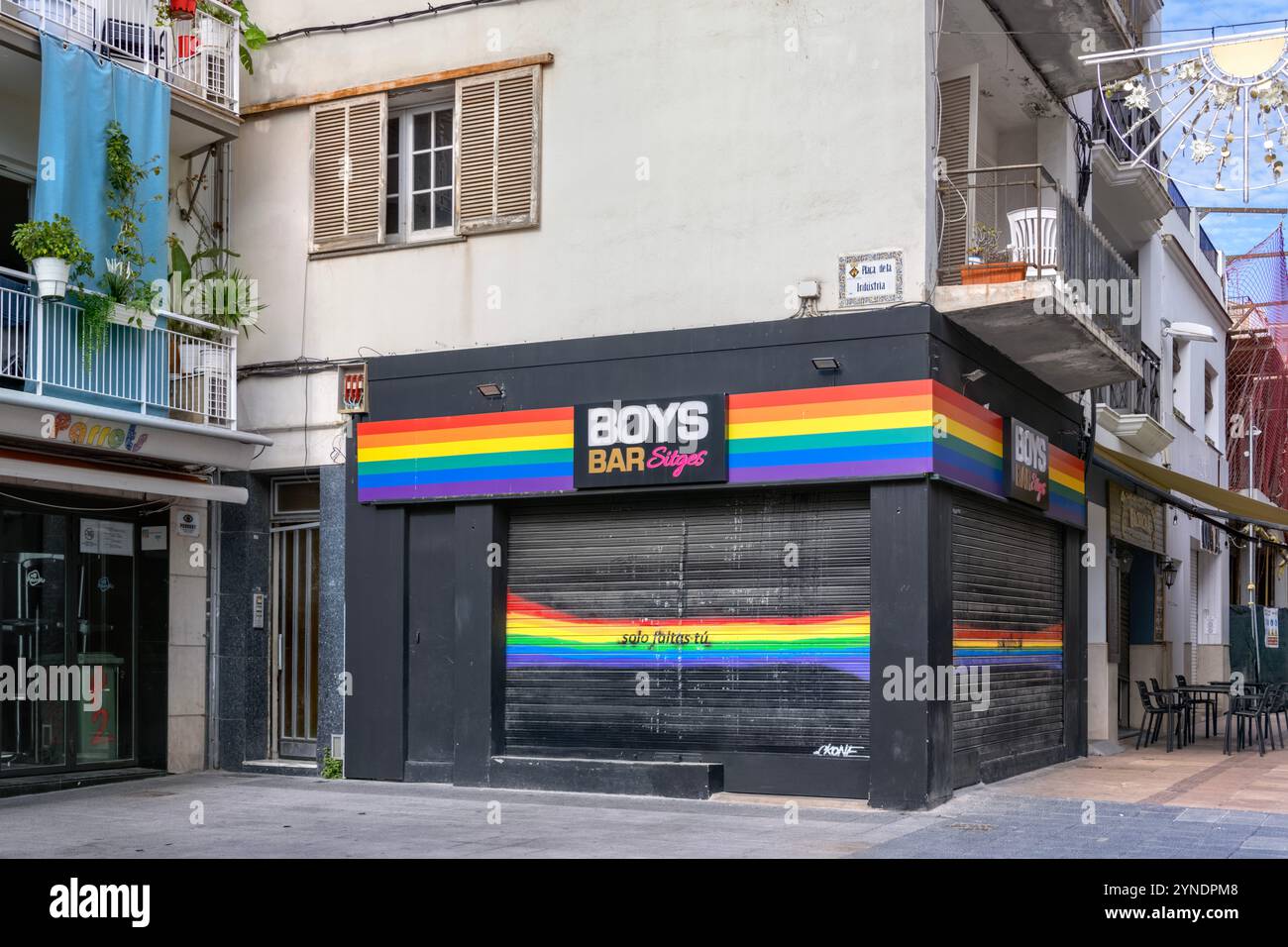 Gay boys hi-res stock photography and images - Alamy