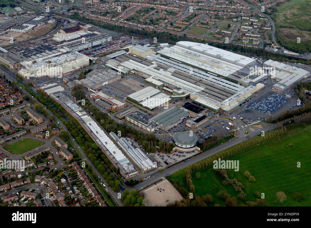 Rover factory longbridge birmingham hi-res stock photography and images ...