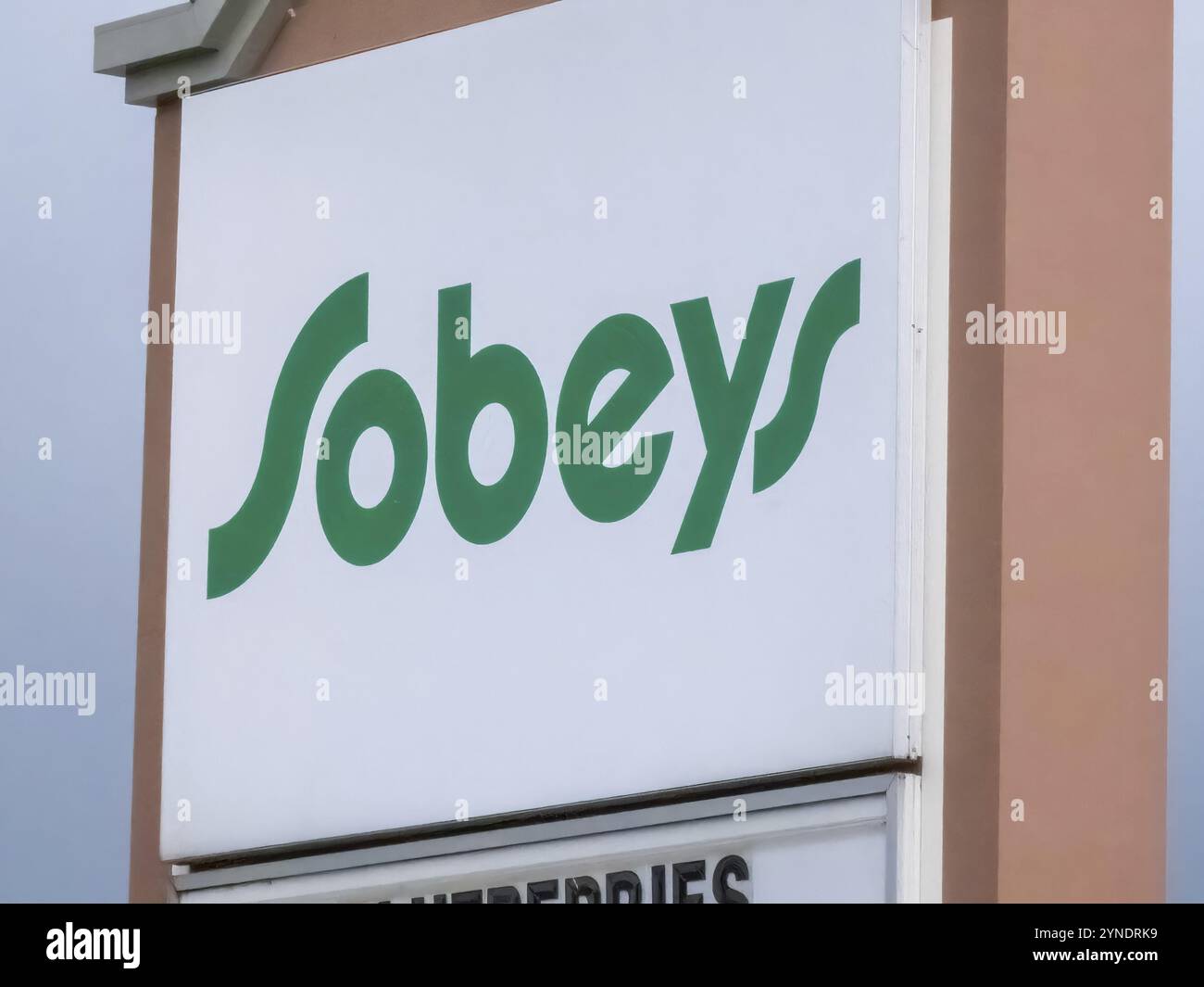 National grocery store chains hi-res stock photography and images - Alamy