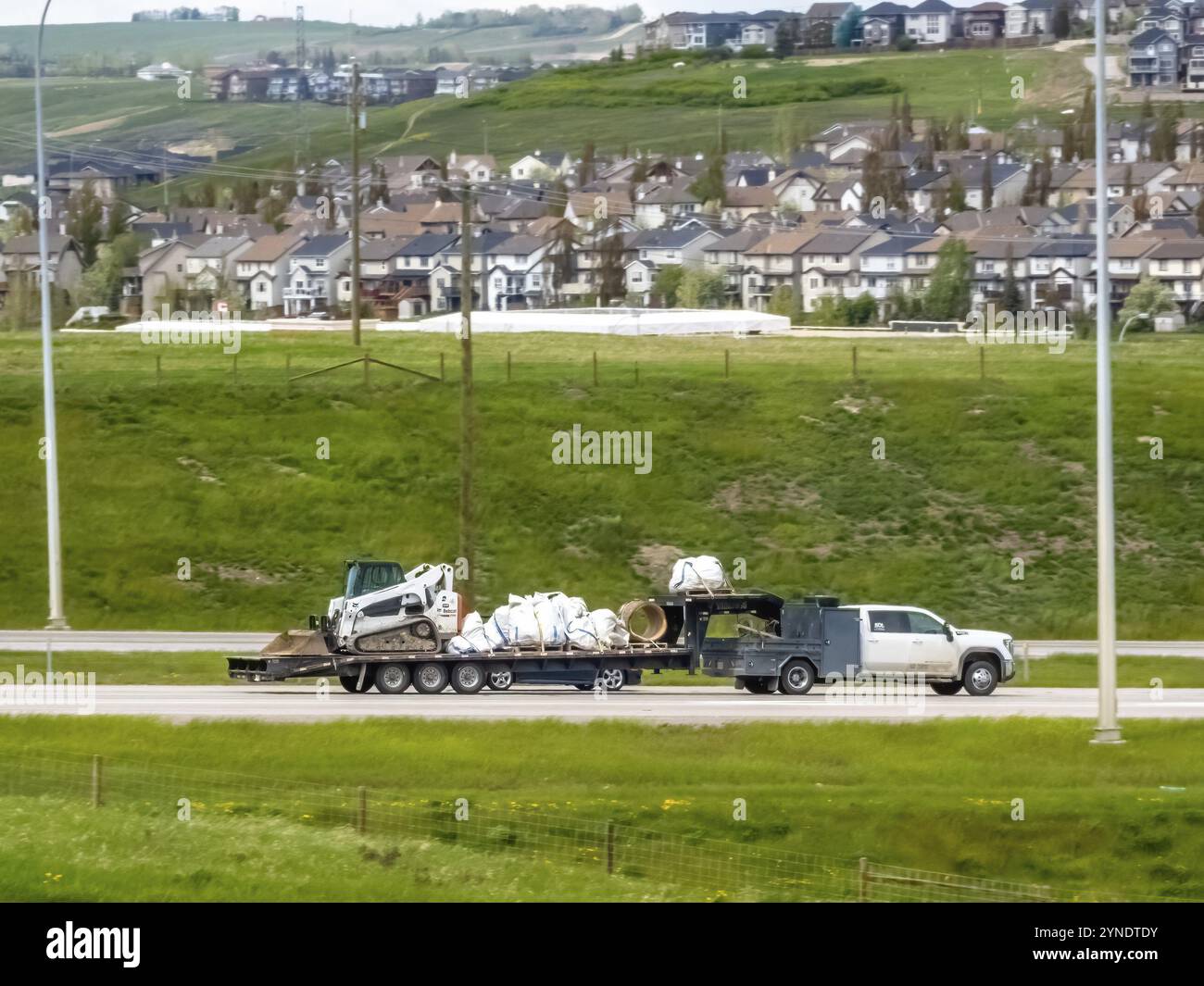 Truck with trailer bulldozer hi-res stock photography and images - Alamy