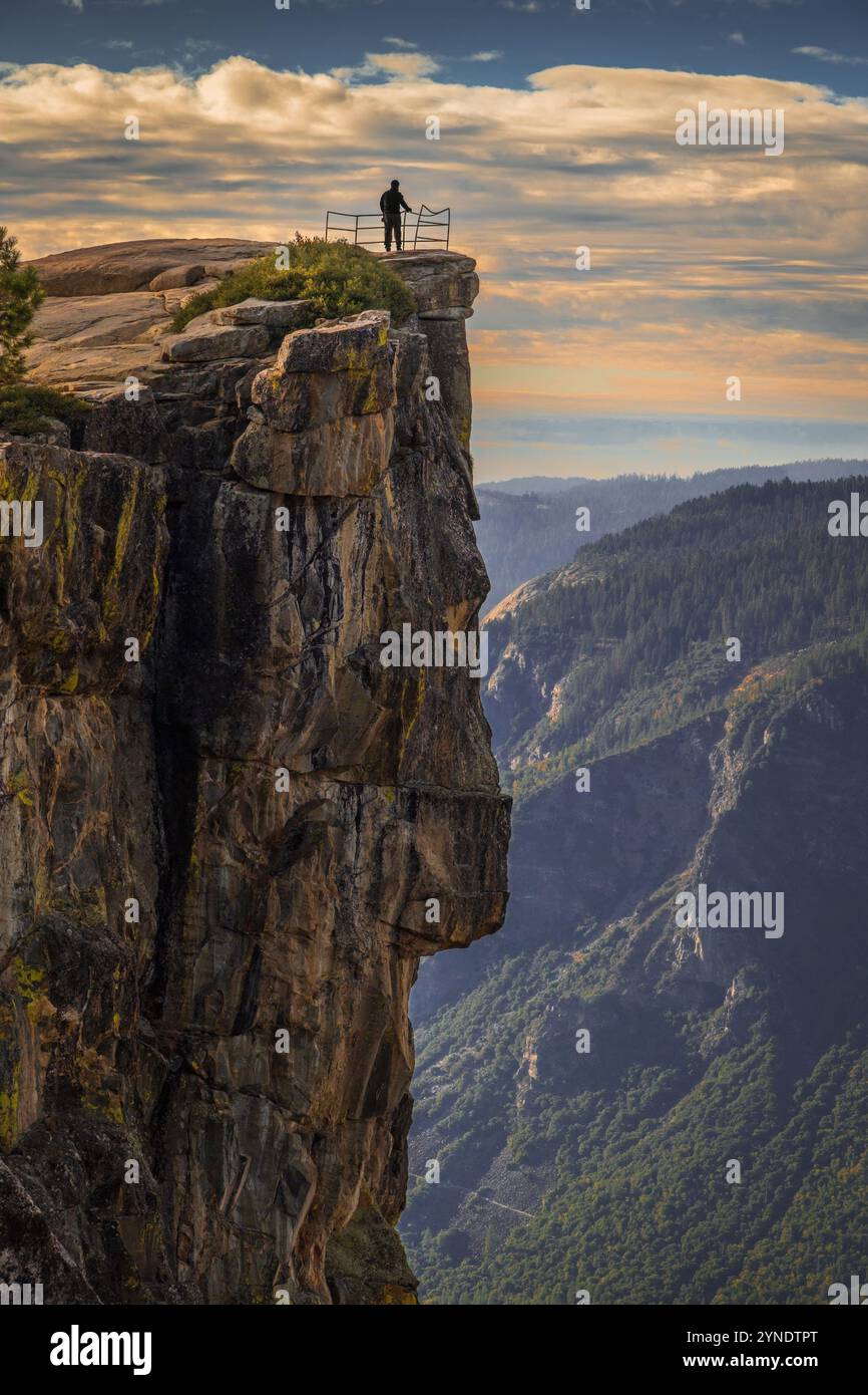 View of Glacier Point in Yosemite National Park with silhouettes of ...