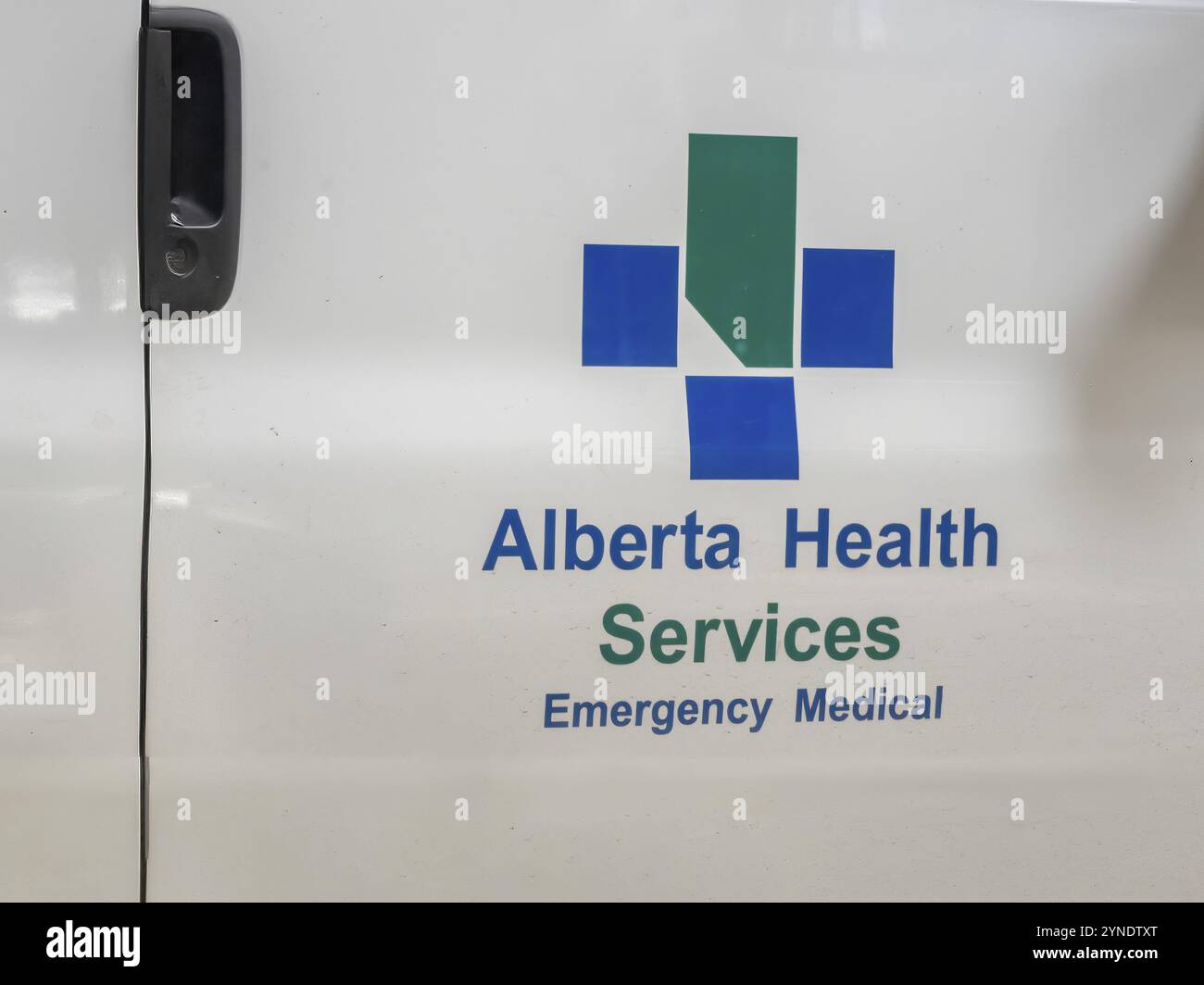 Alberta health services ambulance hi-res stock photography and images ...