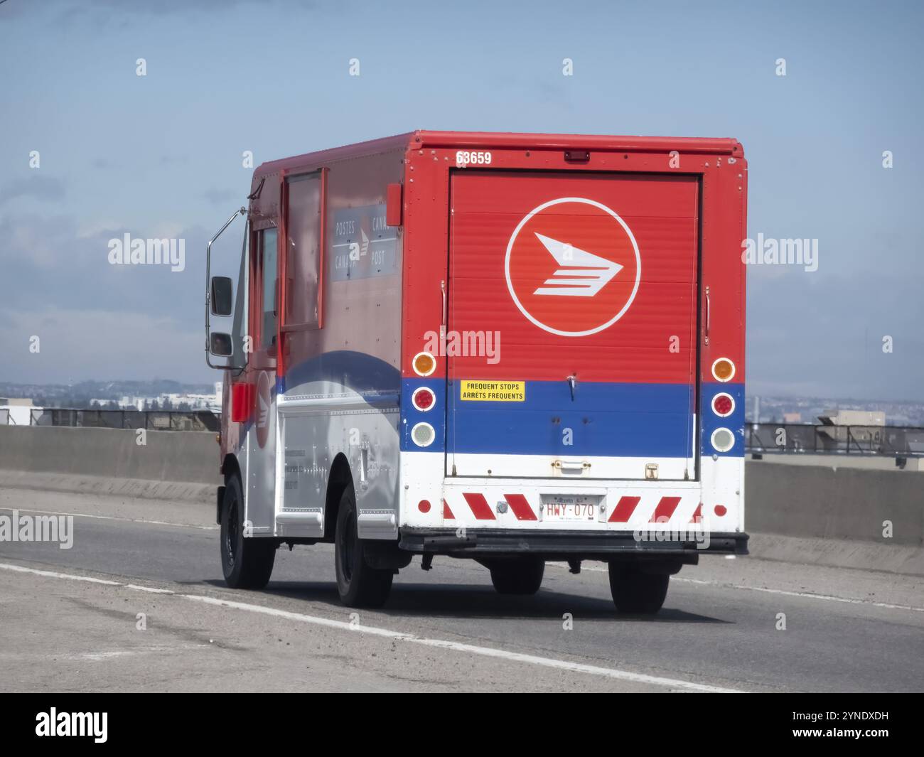 Canada post truck hi-res stock photography and images - Alamy