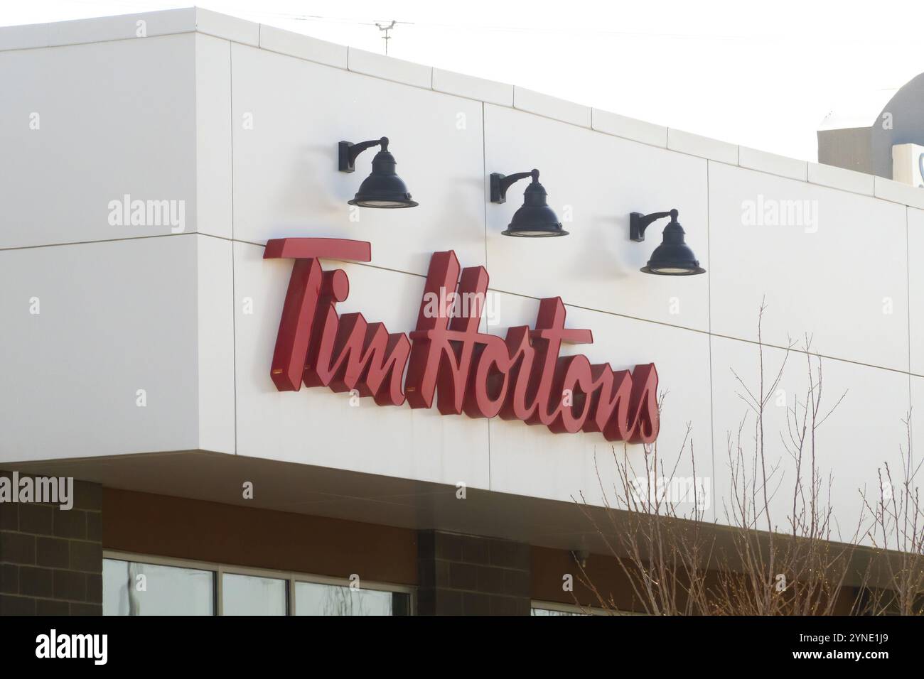 Tim hortons signs hi-res stock photography and images - Alamy