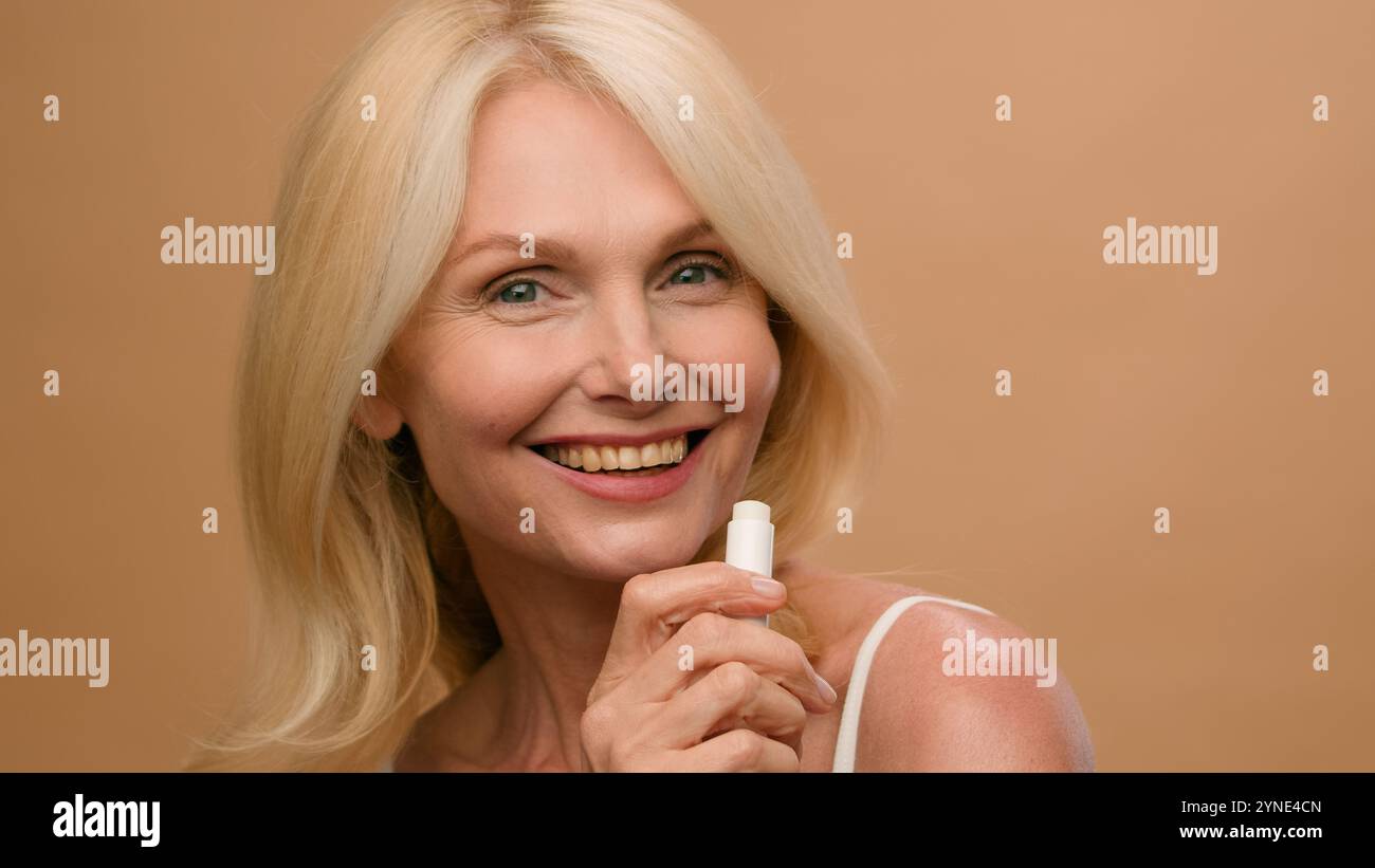 Applying advertising hi-res stock photography and images - Alamy