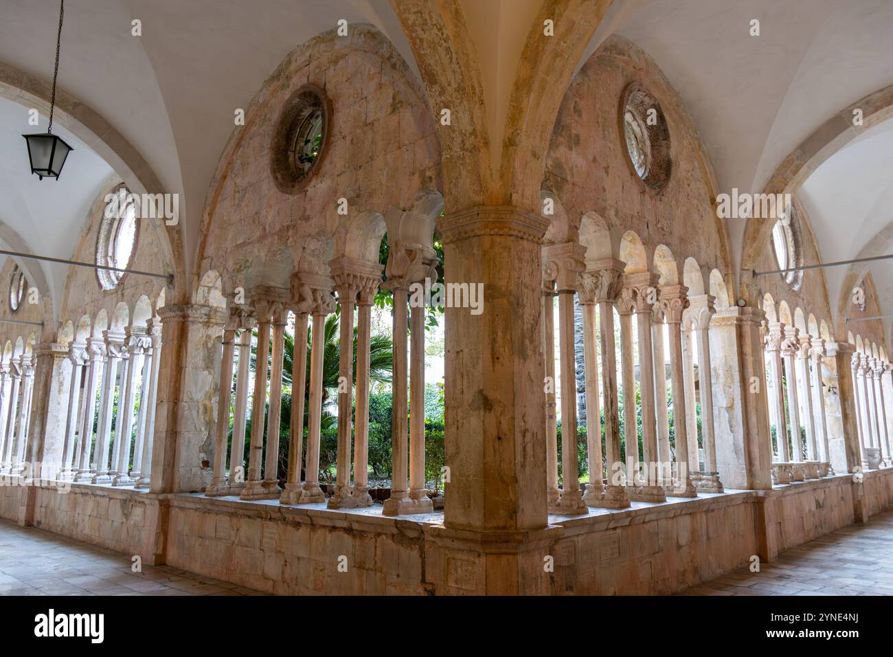 Monasterio franciscano croacia hi-res stock photography and images - Alamy