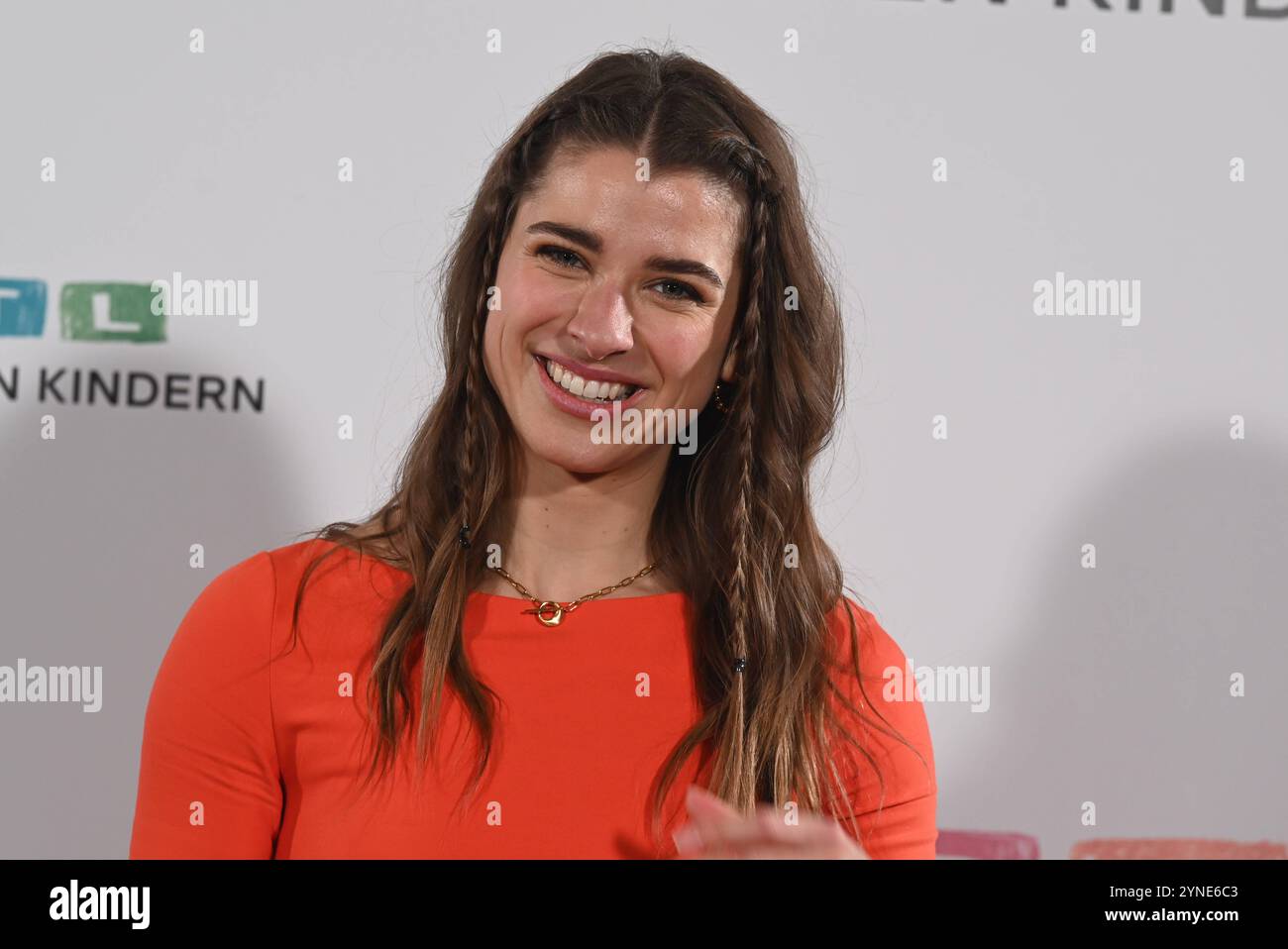 Reality-TV-Teilnehmerin, Influencerin Stella Stegmann nimmt am 29. RTL ...