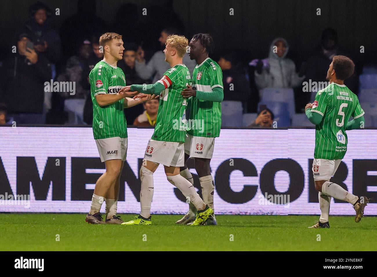 Devin haen john hilton hi-res stock photography and images - Alamy