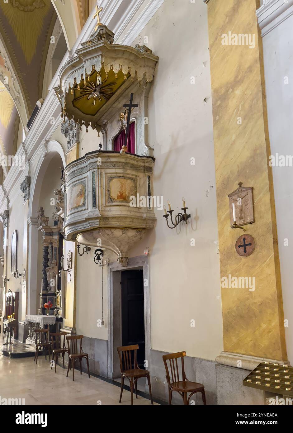 Chiesa s antonio vecchio hi-res stock photography and images - Alamy