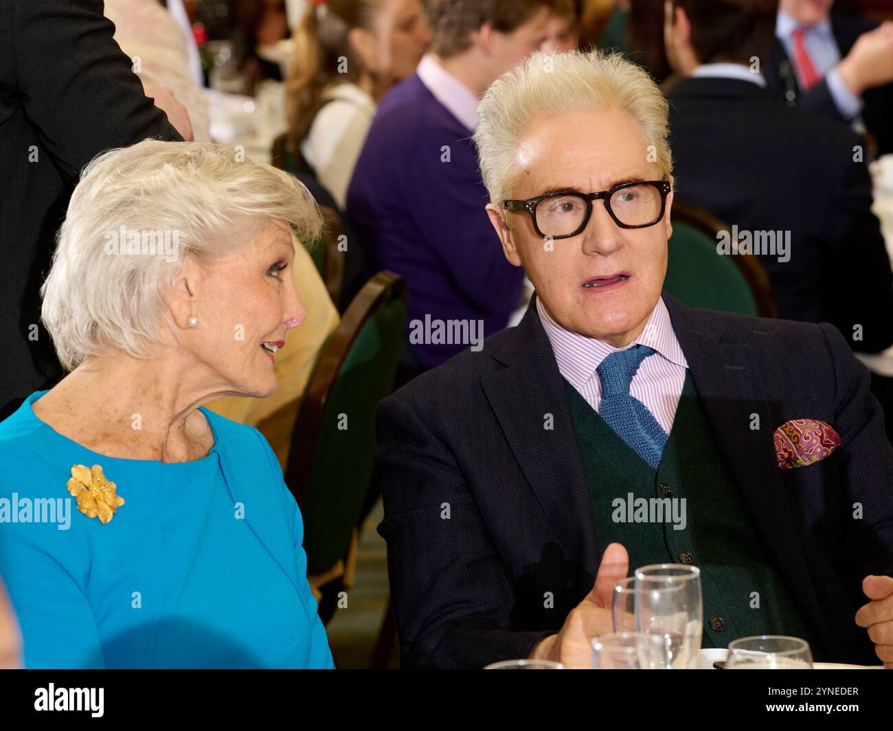 Angela Rippon & Peter York, The Oldie of the Year 2024 20-11-24 Stock ...