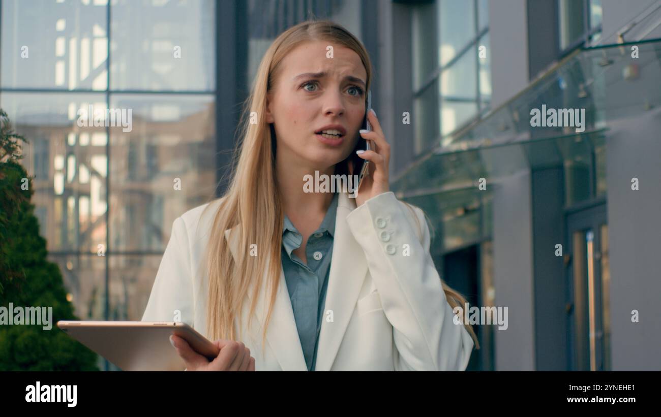 Angry conversation walk hi-res stock photography and images - Alamy