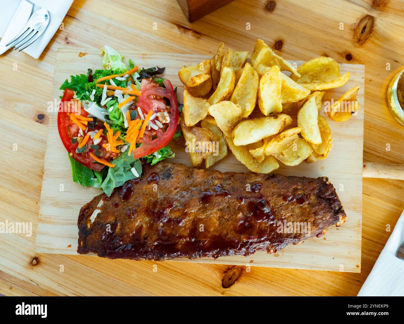 Delicious barbecue ribs with spicy salsa sauce Stock Photo - Alamy