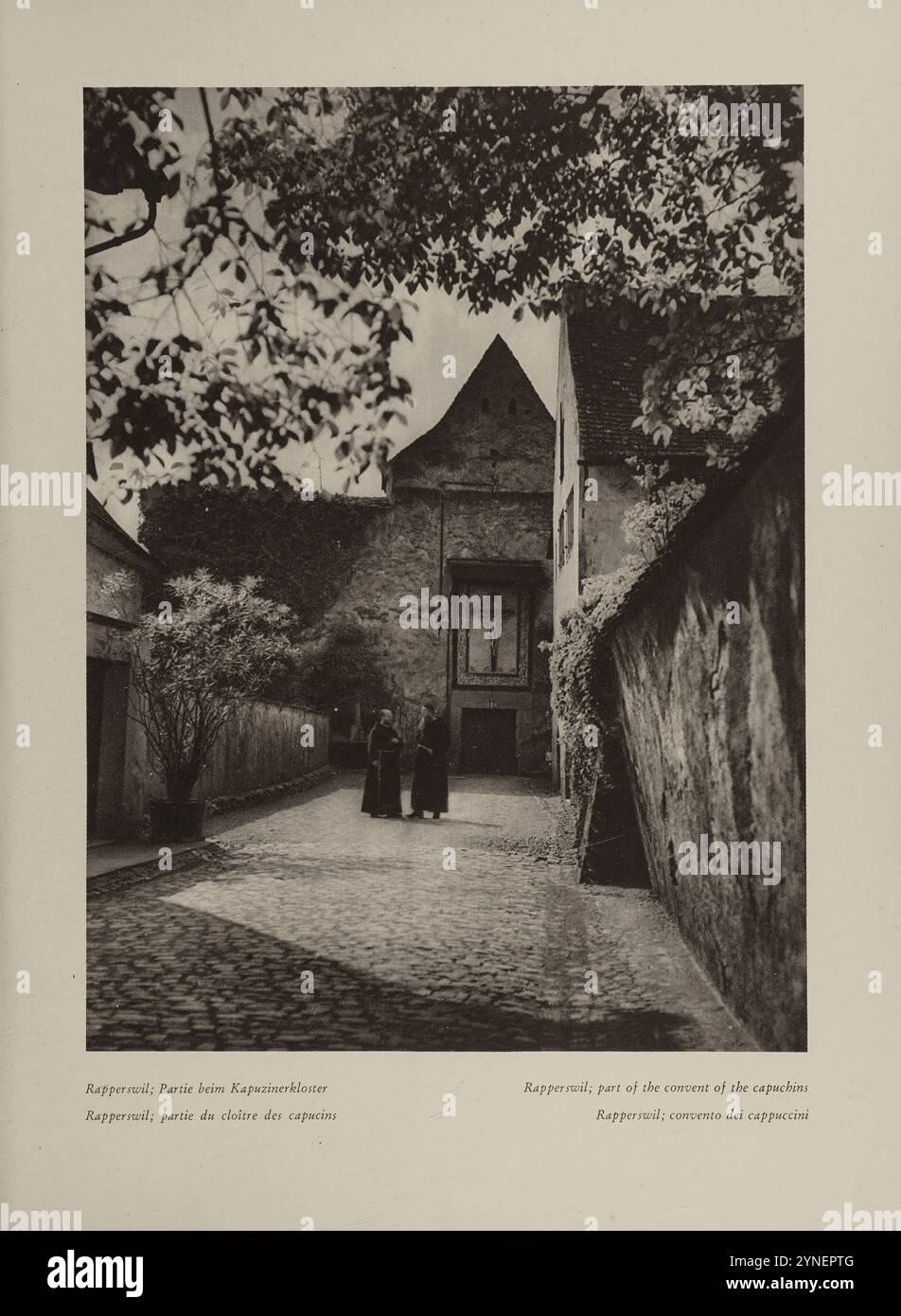 1920s priest hi-res stock photography and images - Alamy