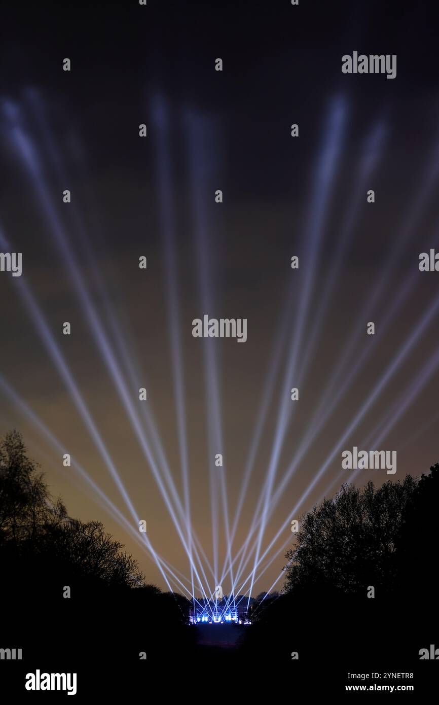 Powerful spotlights shine into the sky from the Northern Lights event ...