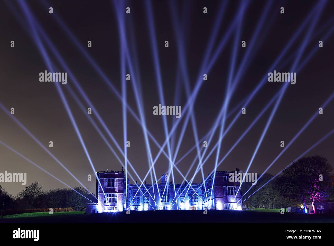 Powerful spotlights shine into the sky from the Northern Lights event ...