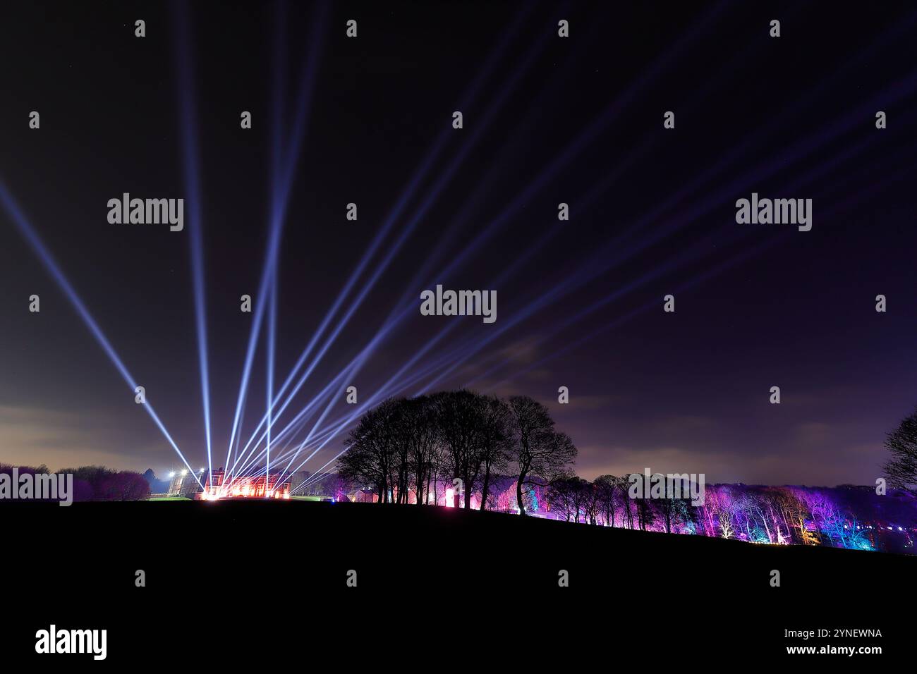 Powerful spotlights shine into the sky from the Northern Lights event ...