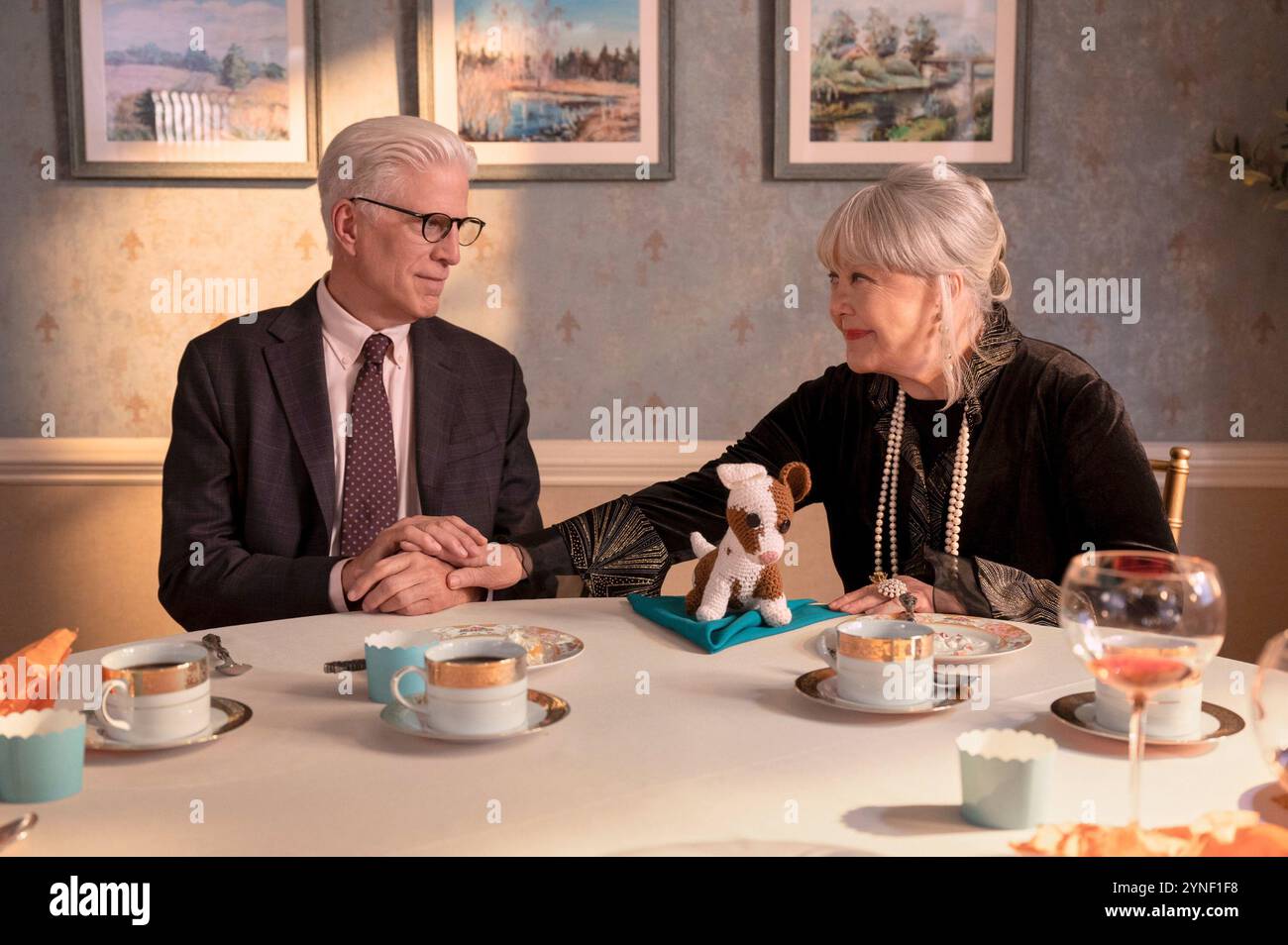 A MAN ON THE INSIDE, from left: Ted Danson, Susan Ruttan, 'The Spy Who ...