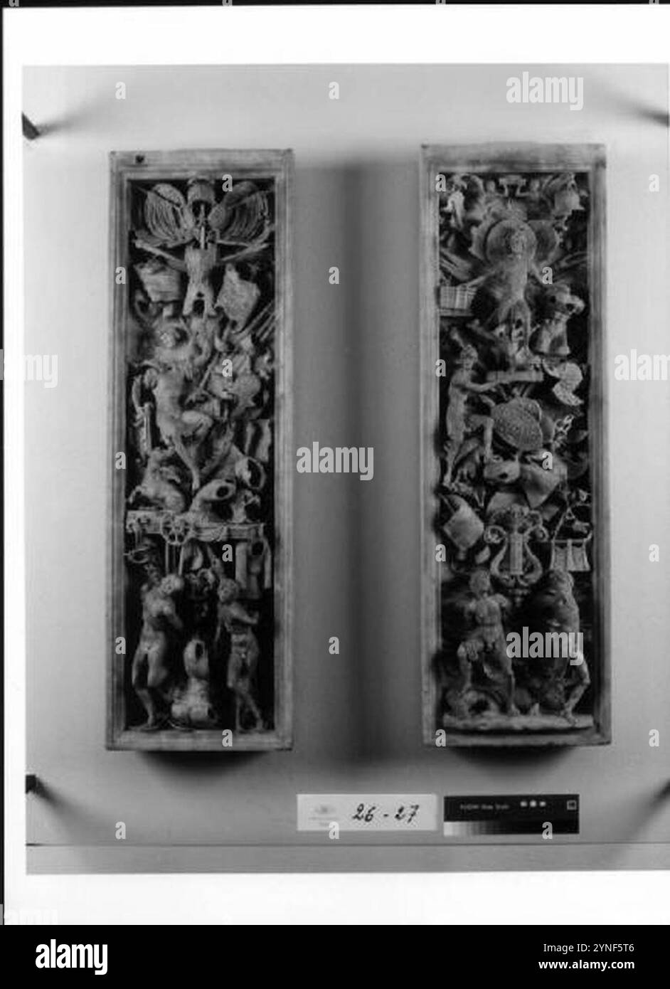 Busti - RILIEVO DEL MONUMENTO SEPOLCRALE DI GASTON DE FOIX. CANDELABRE ...