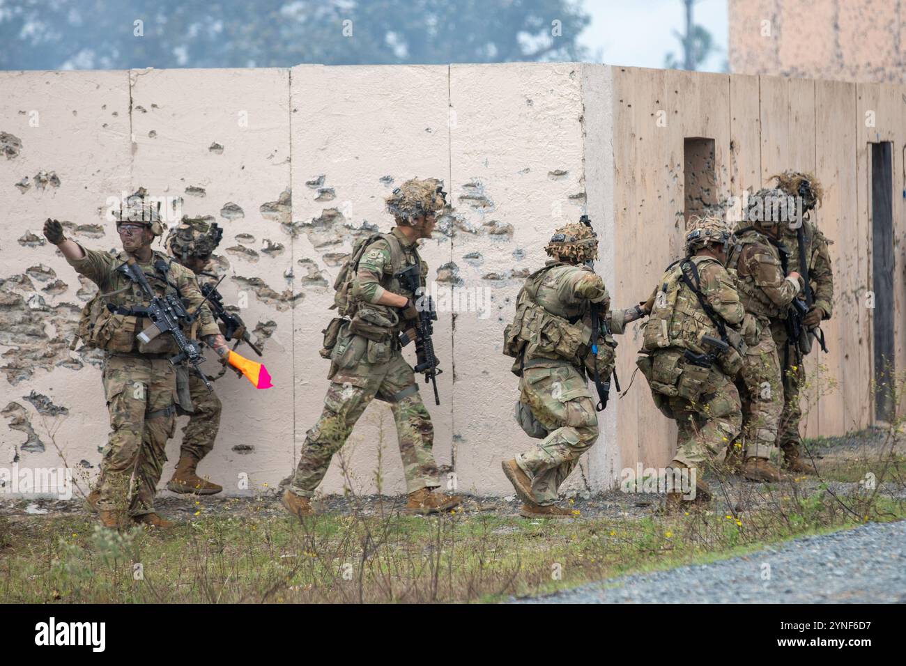 Soldiers from the 4th Battalion, 9th Infantry Regiment, 1st Stryker ...