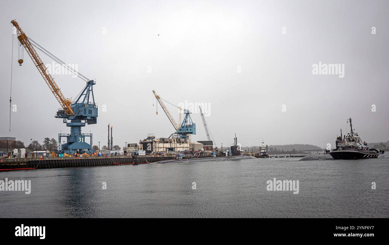 KITTERY, Maine (Nov. 21, 2024) —The Los Angeles-class-attack submarine ...