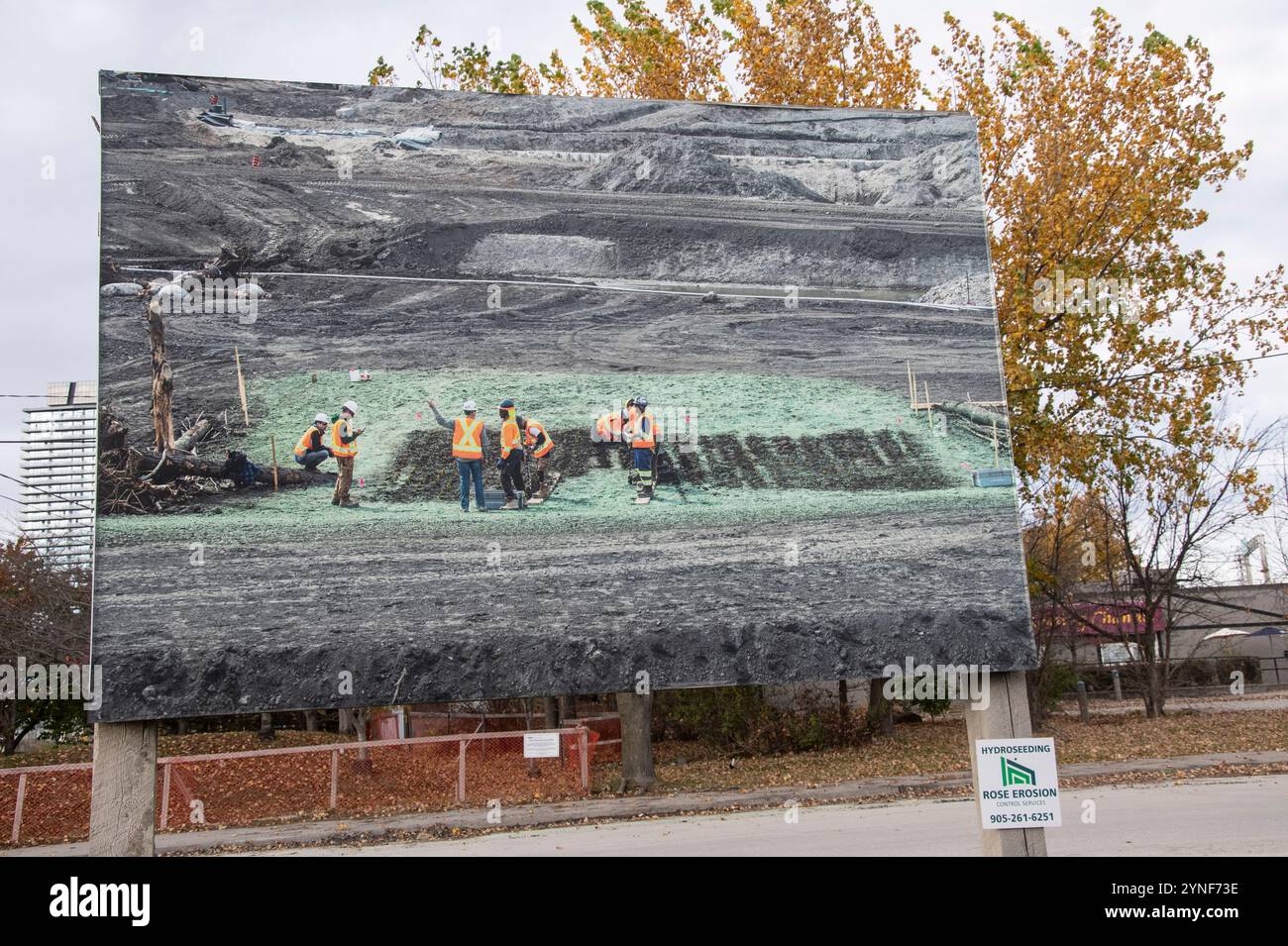 Mural construction workers on Cherry Street in Scarborough, Toronto ...