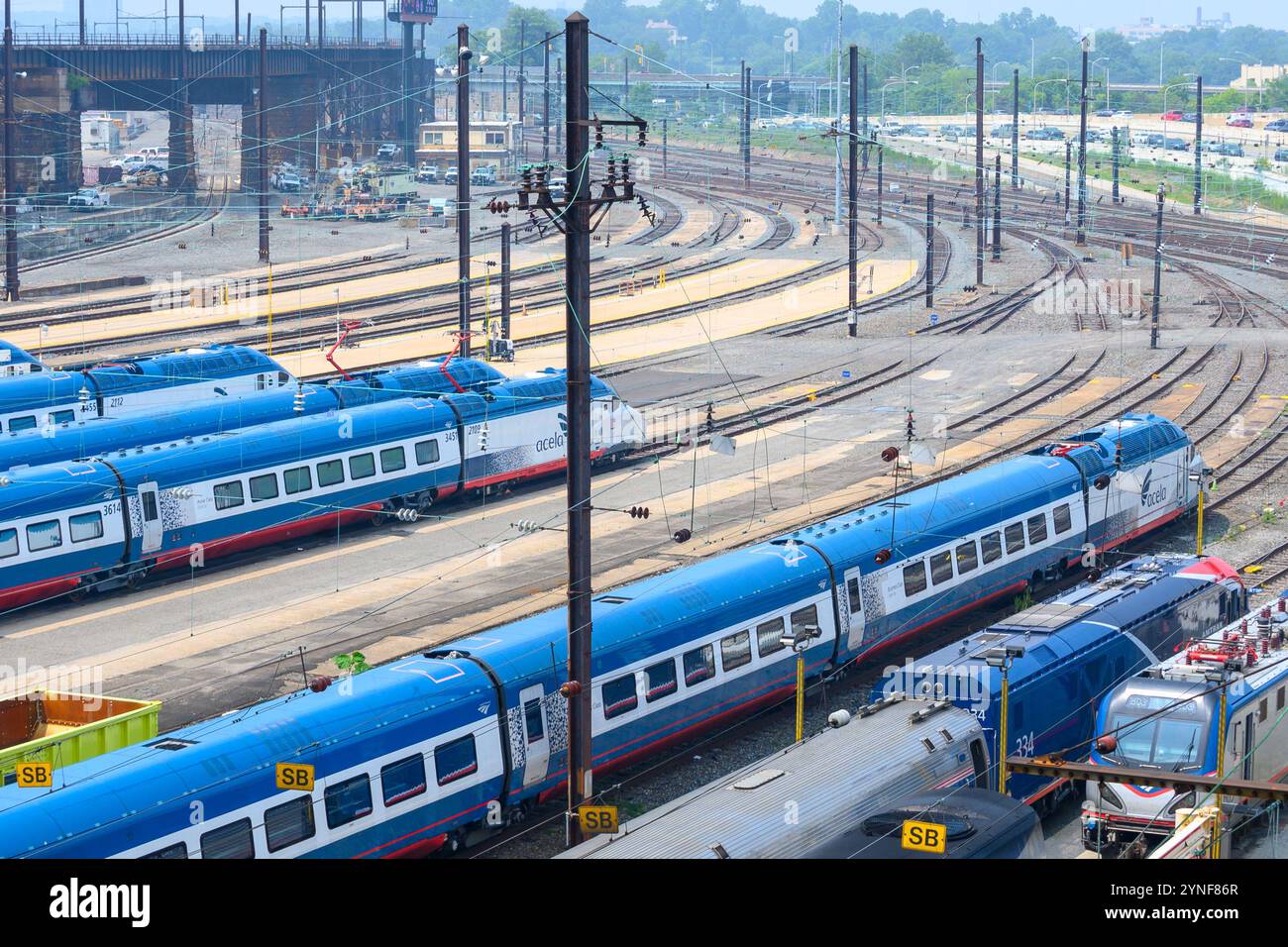 Amtrak 30th street station Stock Photo - Alamy