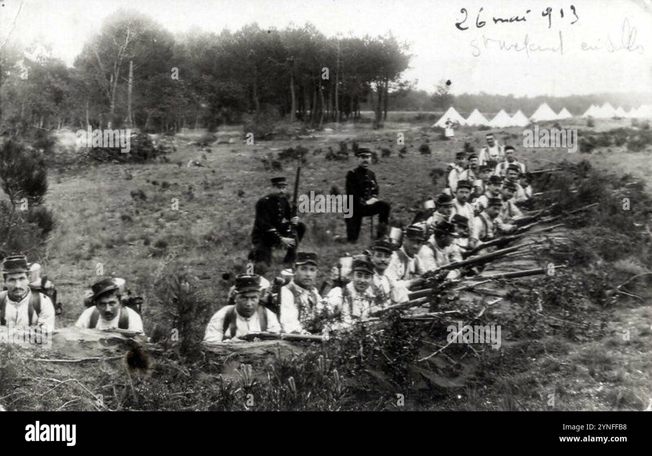 Camp de Souge – exercice de tir Stock Photo - Alamy