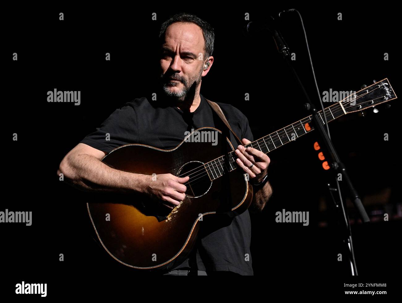 Dave Matthews performs during the Soulshine concert to benefit ...