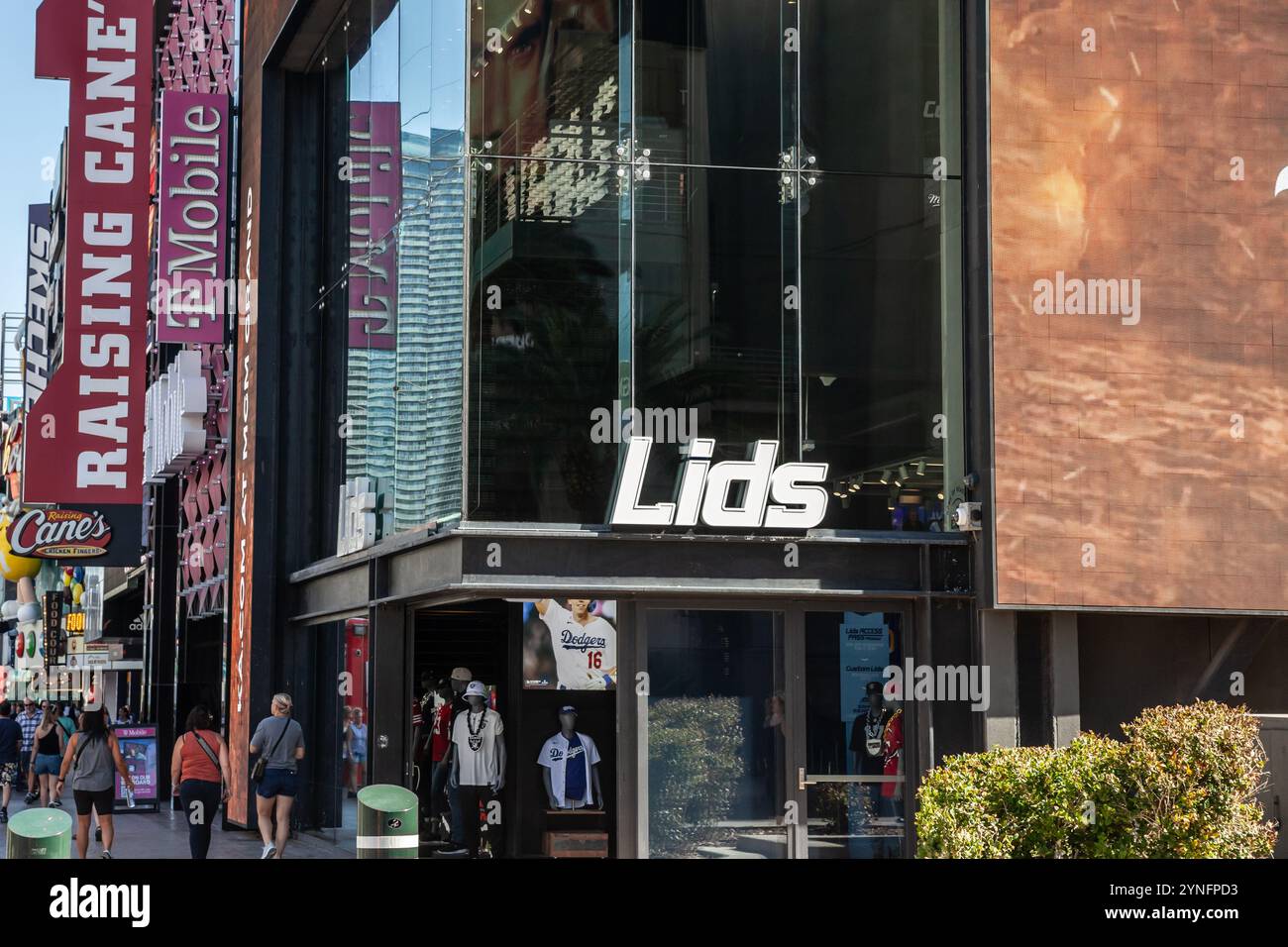 LAS VEGAS - AUGUST 21, 2024: Lids logo on their store in Las Vegas ...