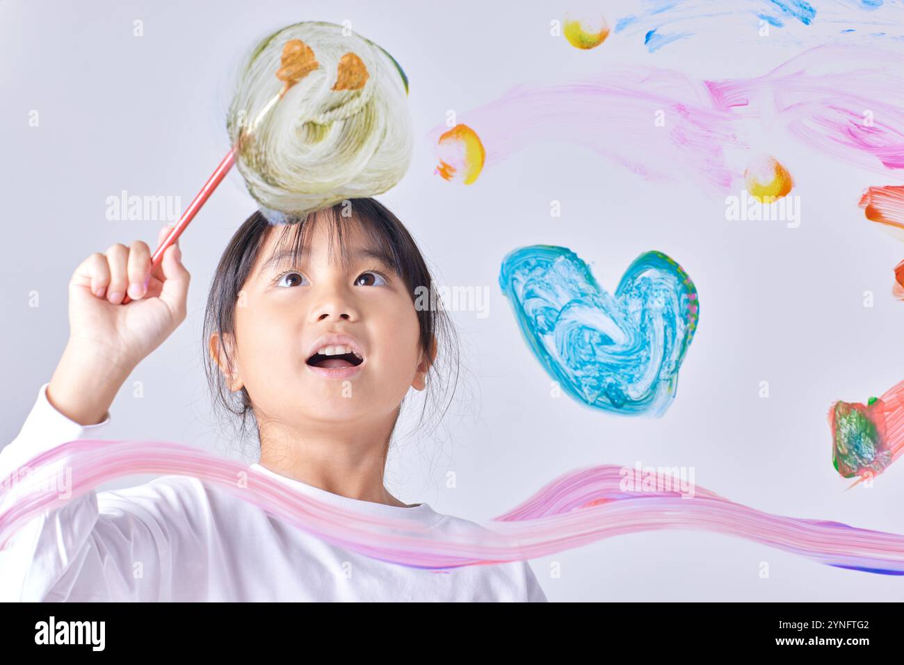 Japanese children writing on hi-res stock photography and images - Alamy