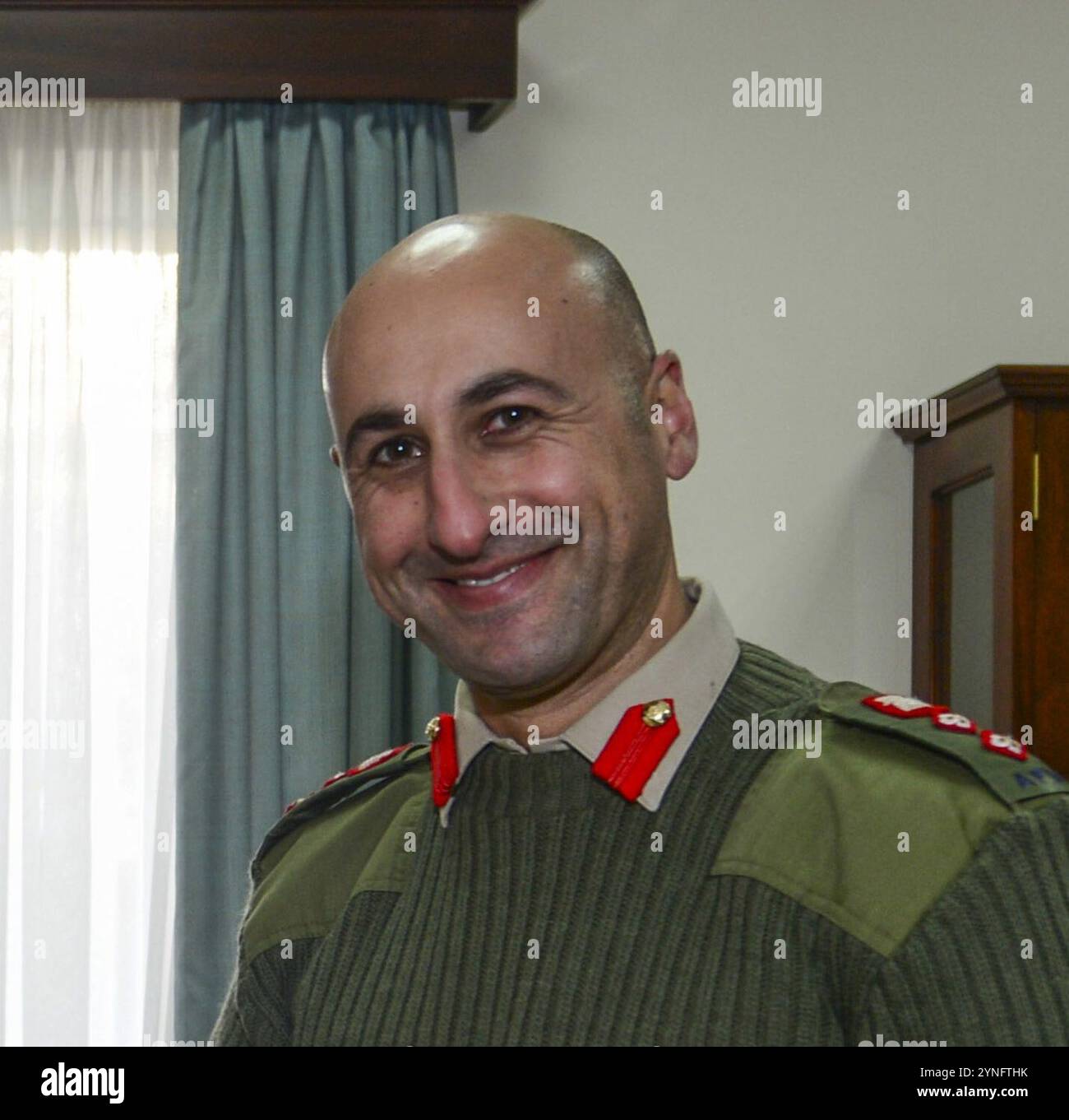 Capt. Rick Cheeseman meets Jeffrey Curmi (cropped Stock Photo - Alamy