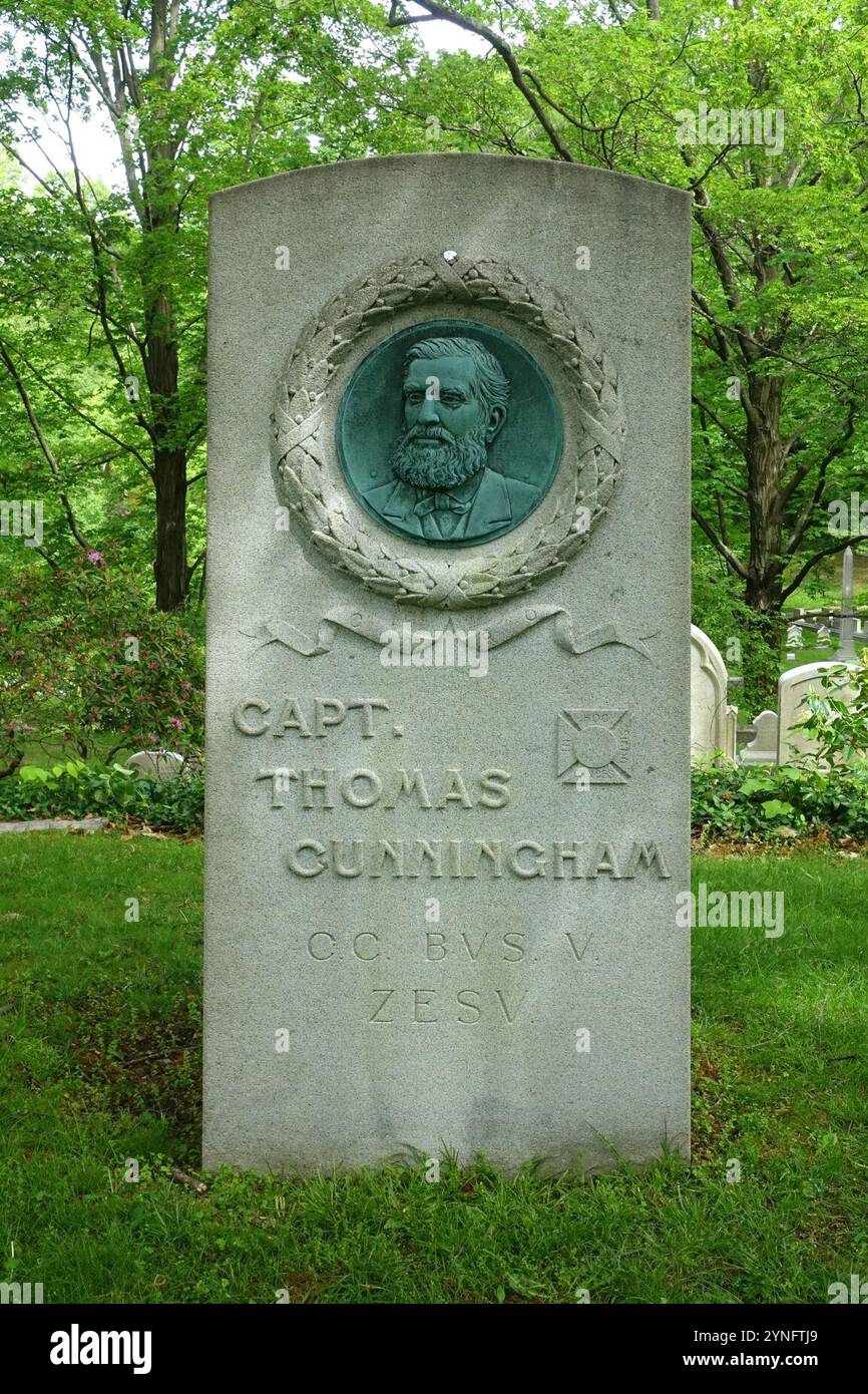 Capt. Thomas Cunningham - Mount Auburn Cemetery Stock Photo - Alamy
