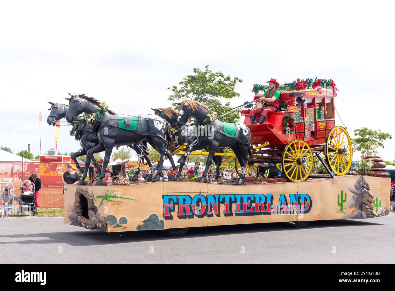 Frontierland attractions hi-res stock photography and images - Alamy