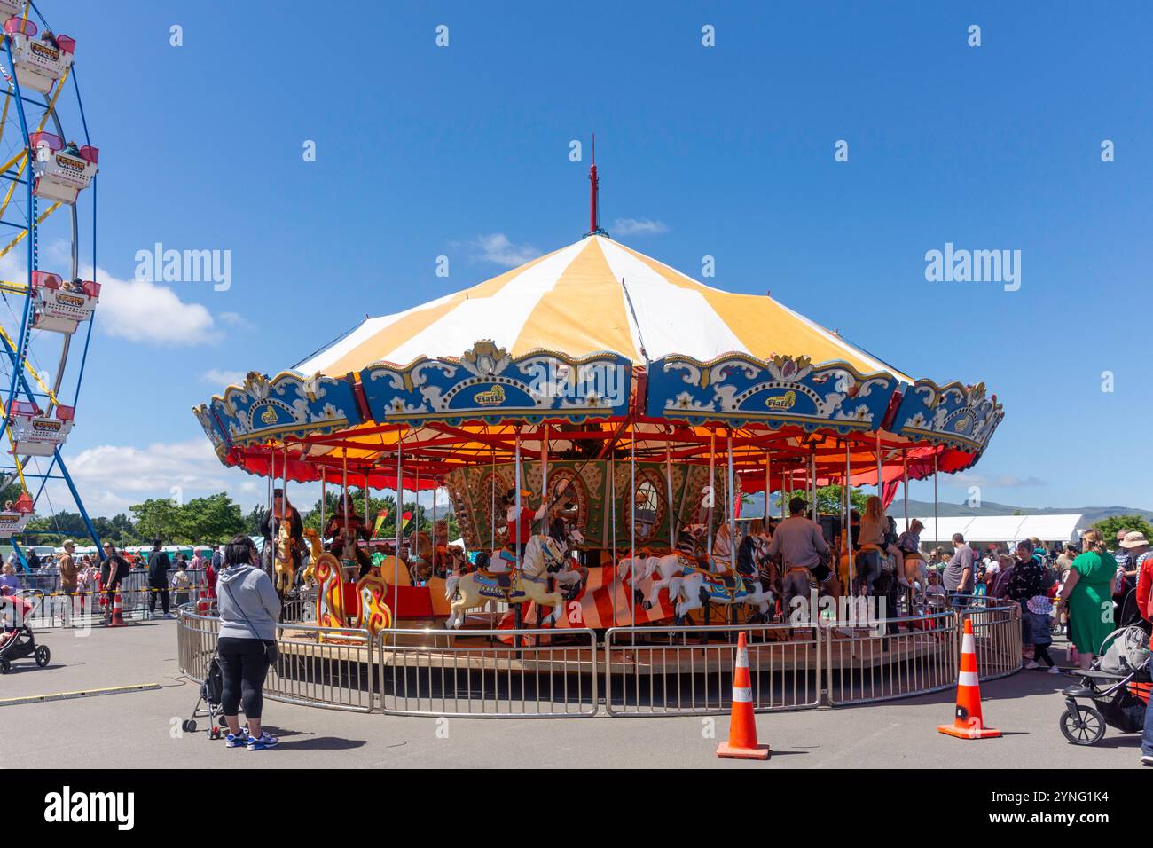 Ride rides ferris wheel carousel galloper merry go round retro f hi-res ...