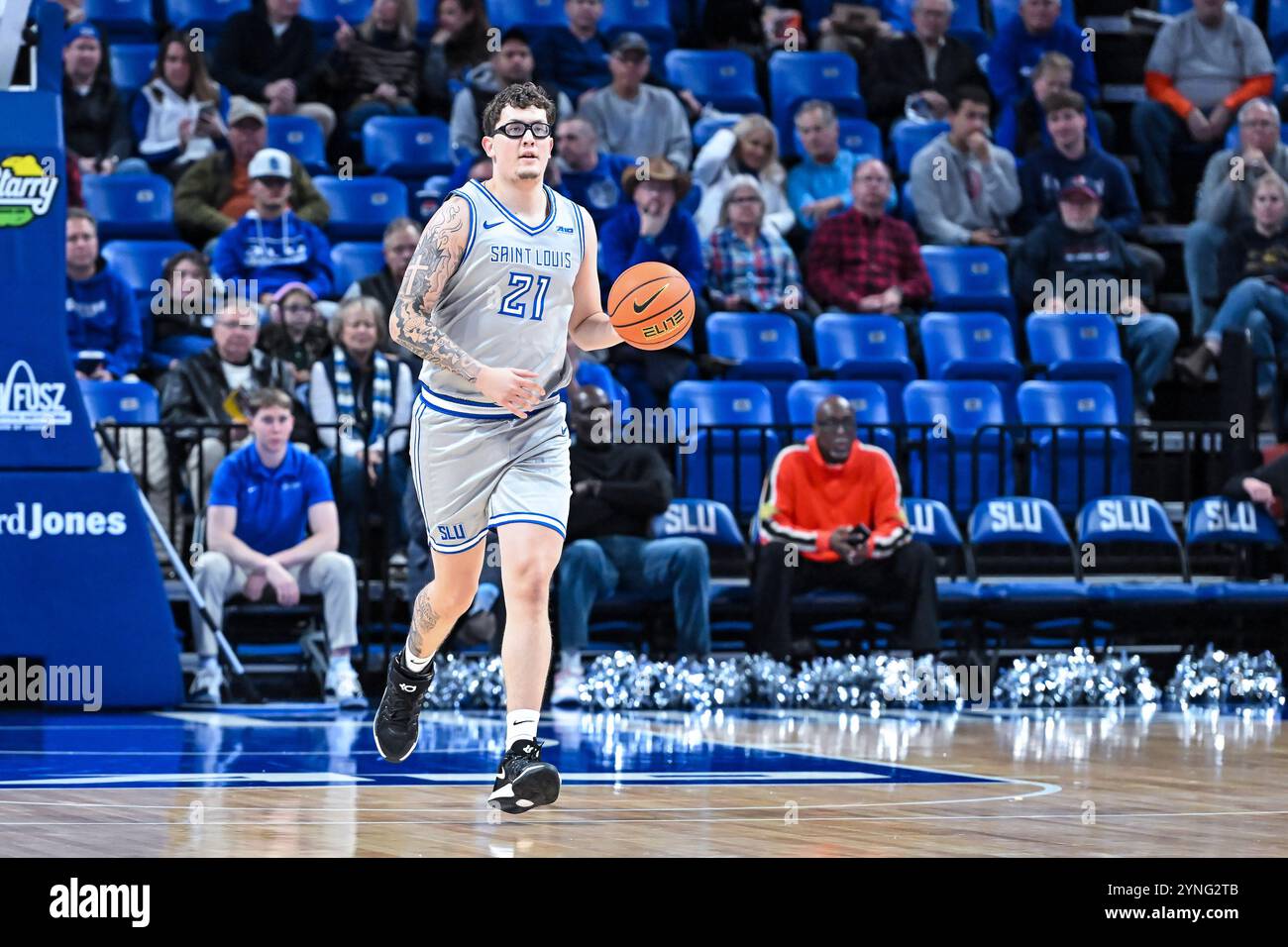 NOVEMBER 25, 2024: Saint Louis Billikens center Robbie Avila (21 ...