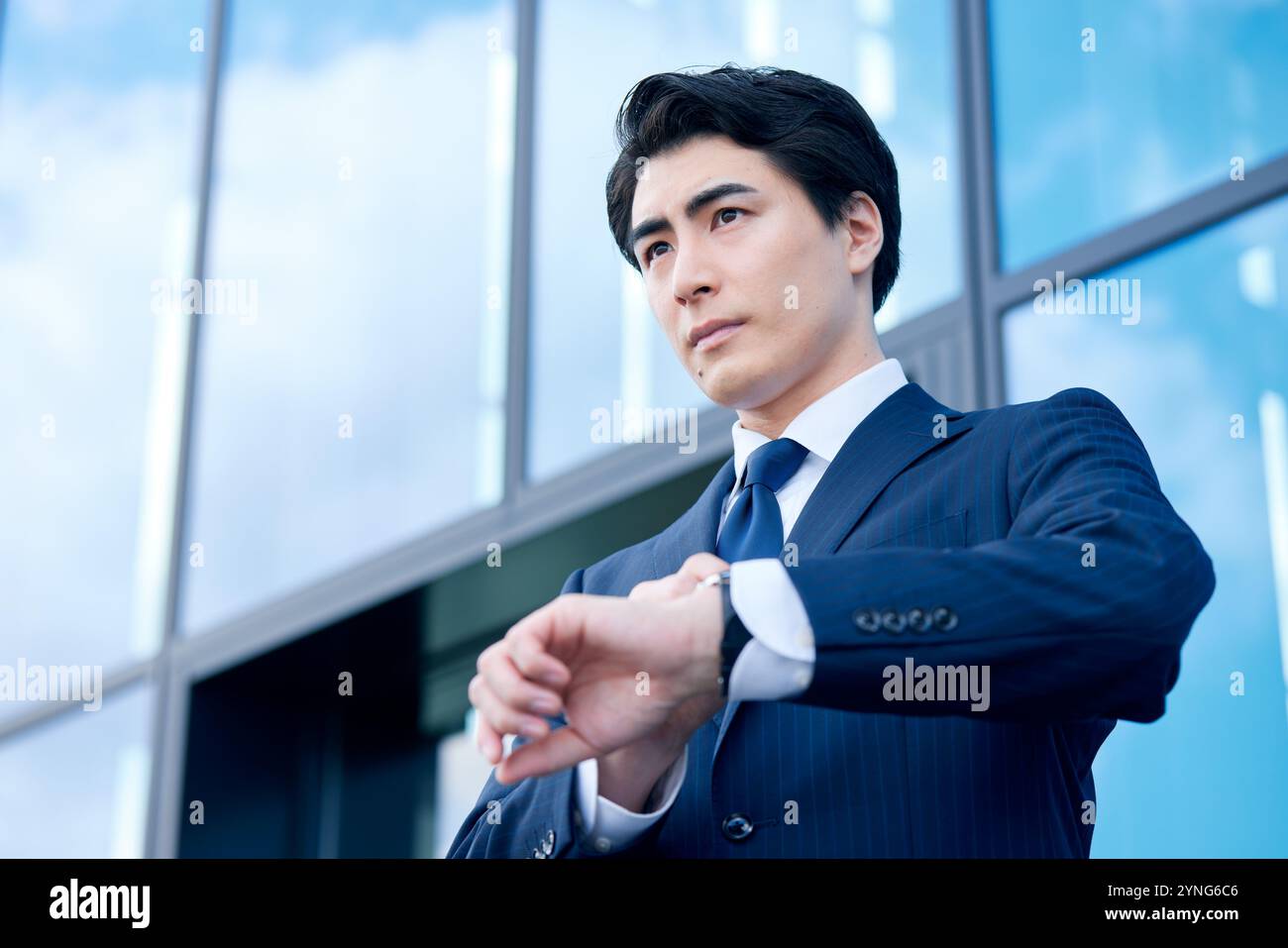 Salesman working outside building hi-res stock photography and images ...