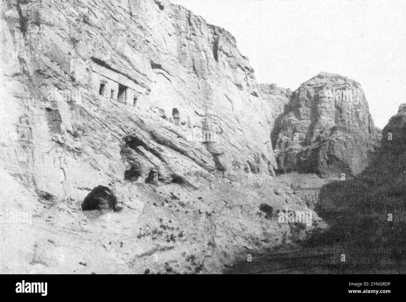 Cave 92-121, Paul Pelliot, 1907 Stock Photo - Alamy