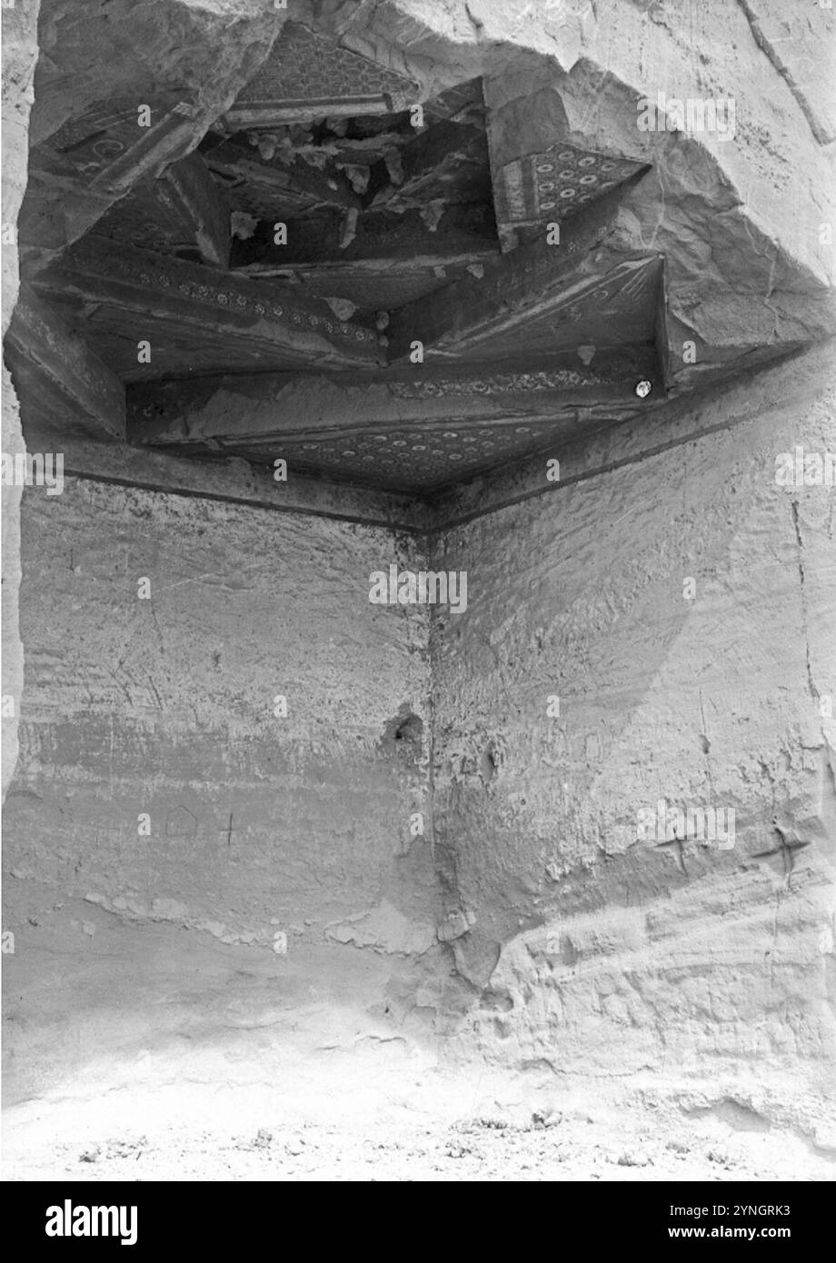 Cave ceiling Black and White Stock Photos & Images - Alamy