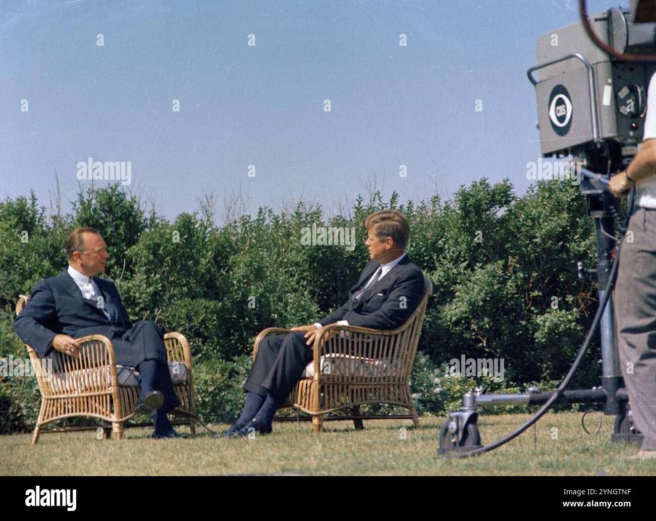 Cbs news interviews hi-res stock photography and images - Alamy