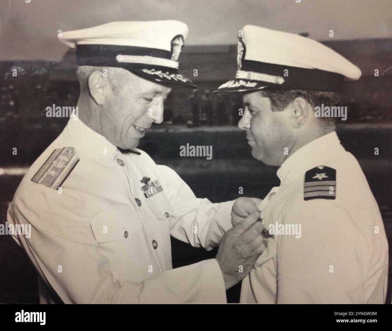 Ellis cross hi-res stock photography and images - Alamy