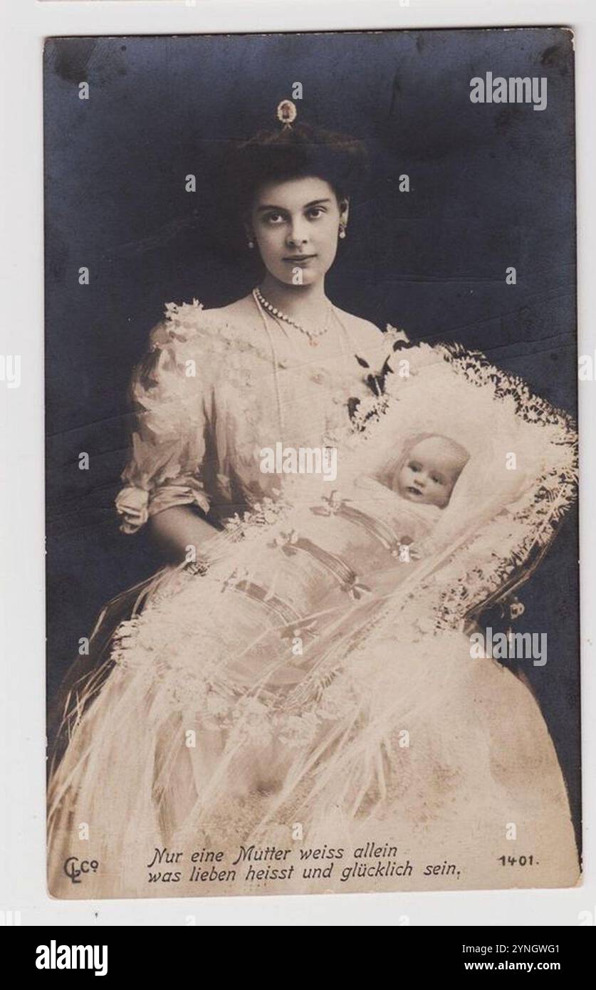 Cecilie, German Crown Princess with her first child Wilhelm Stock Photo ...