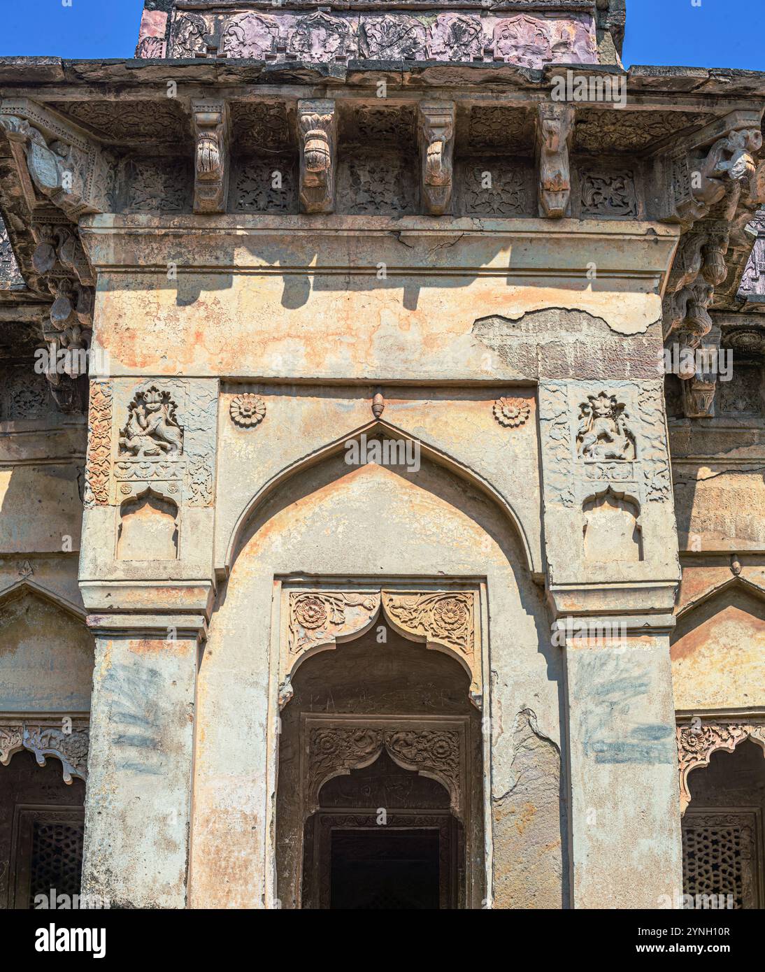 01 08 2018 Vintage Old Anchaleshwar Temple, Chandrapur Anchaleshwar ...