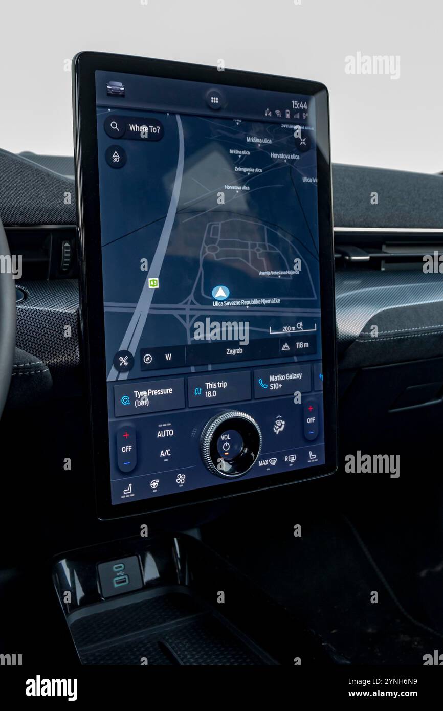 Modern car innfotaintment touchscreen display Stock Photo - Alamy