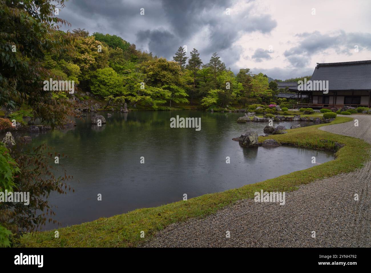 Tenryu-ji temple in Kyoto in a rainy day Stock Photo - Alamy