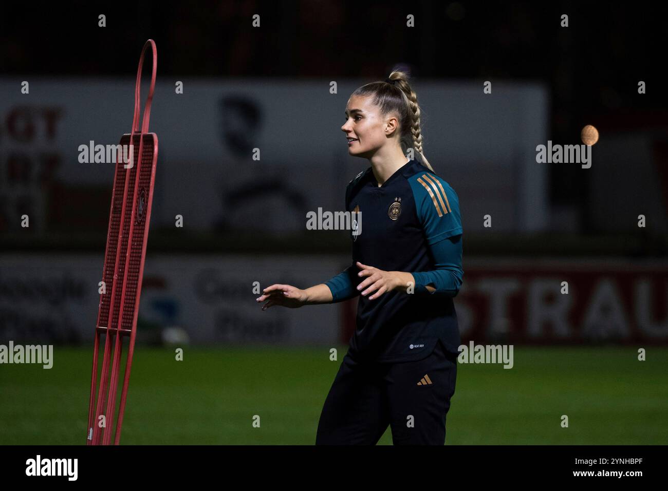 Selina Cerci (Deutschland, #25), GER, Training DFB Frauen Fussball ...